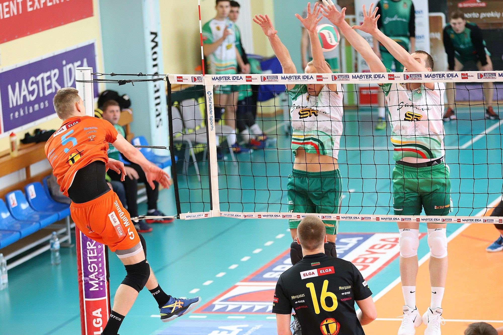 Naujajame Lietuvos vyrų tinklinio čempionate – devynios komandos ...