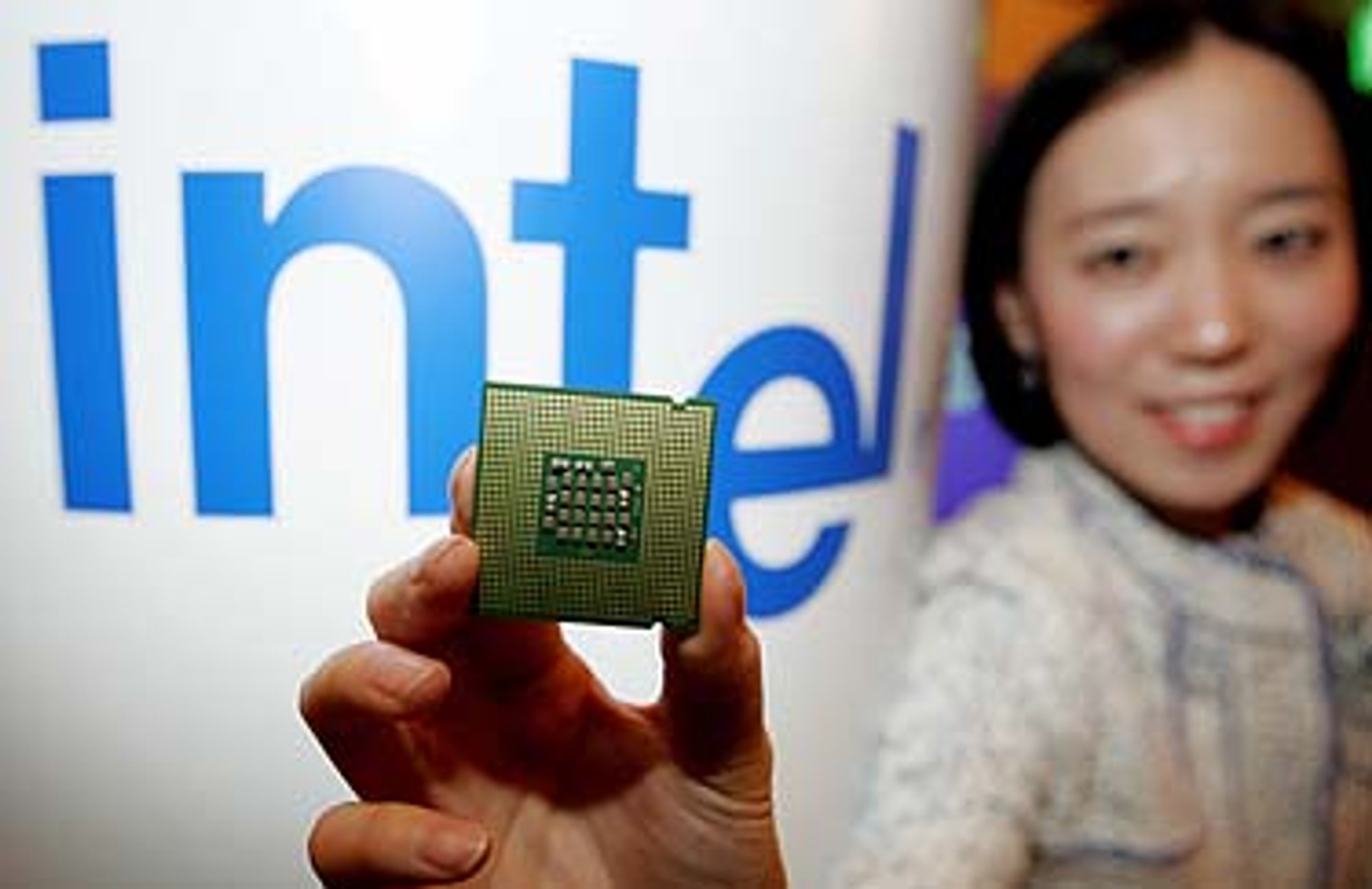 „Intel“ varžysis su „Nvidia“ ir ATI - Delfi mokslas