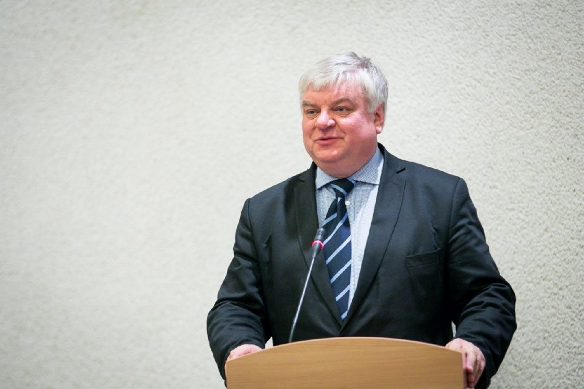 Vyriausybės vicekancleris: siūlymas kelti mokytojų algas ...