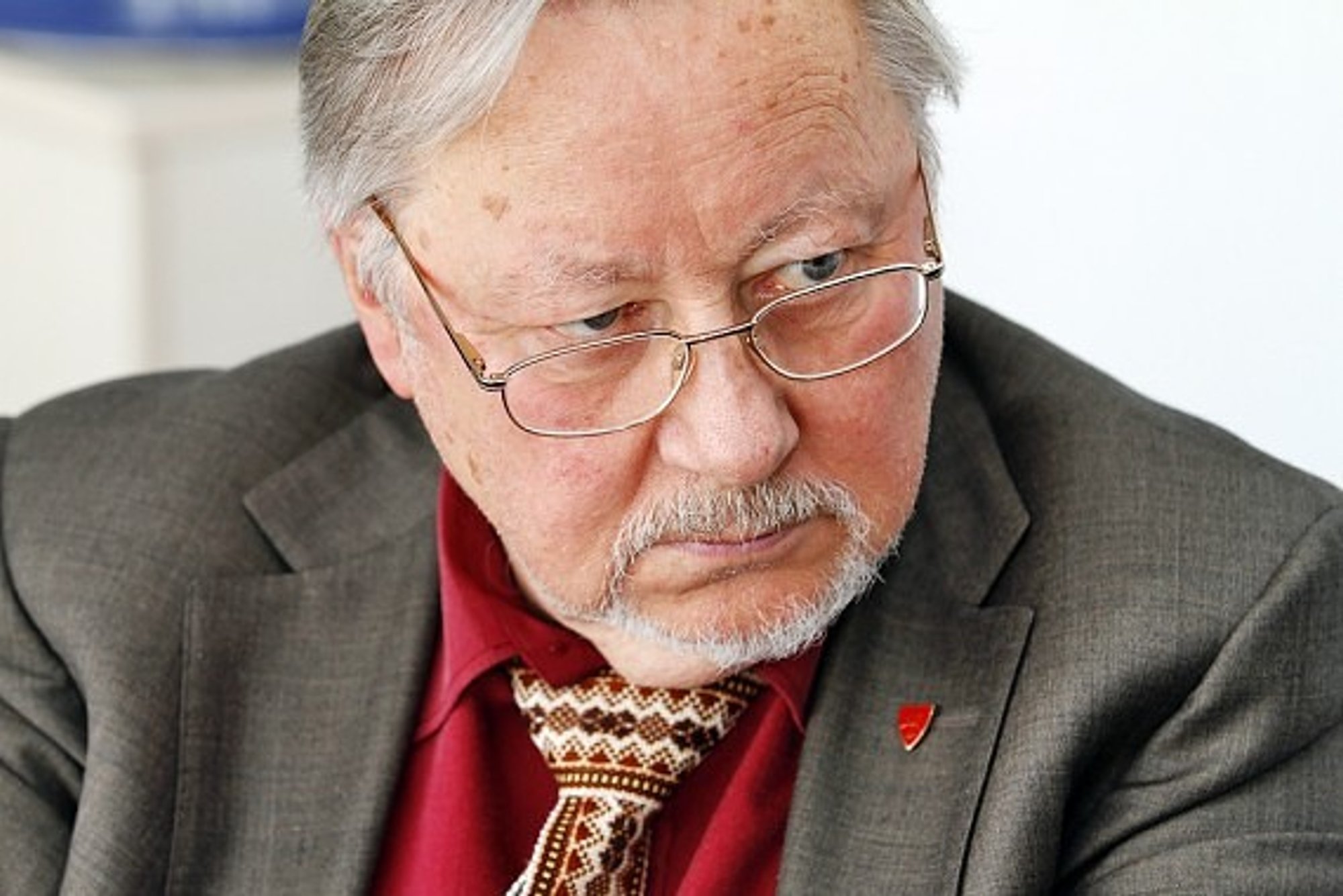 V.Landsbergis: su Lietuva sovietai žaidė kaip katinas kraujuotais ...