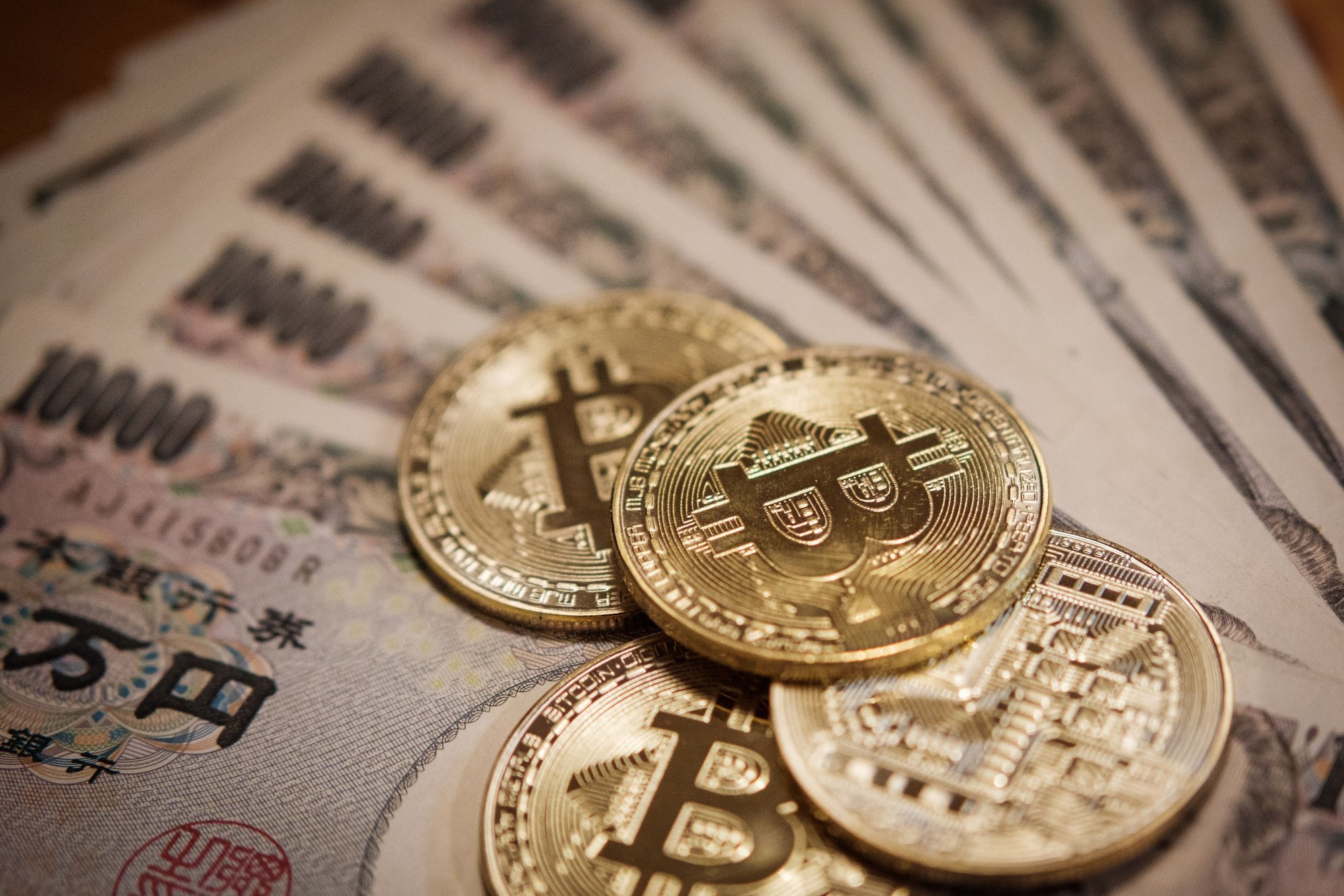 Ar verta pirkti bitkoinus? Viskas, ką reikia žinoti, kriptovaliutai atsigavus - Delfi verslas