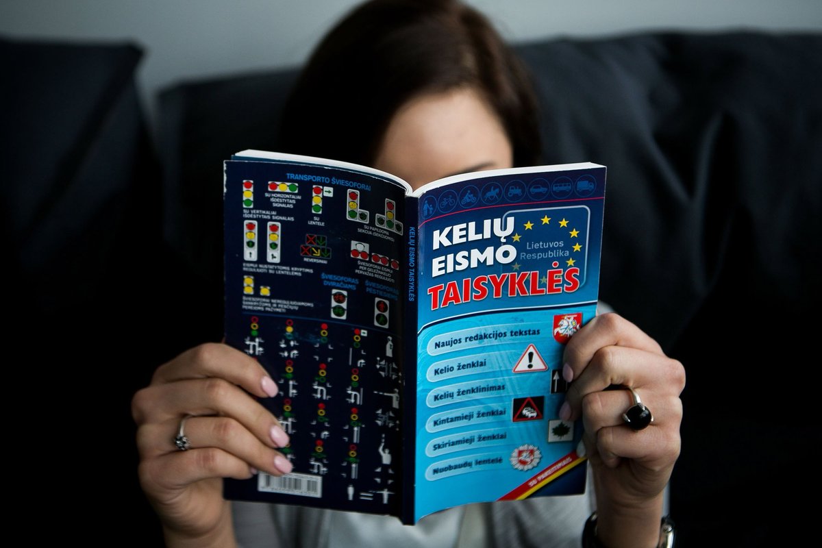 Priminimas eismo dalyviams: nuo šiol keliuose daug kas kitaip - Delfi auto Priminimas eismo dalyviams: nuo šiol keliuose daug kas kitaip - Delfi auto