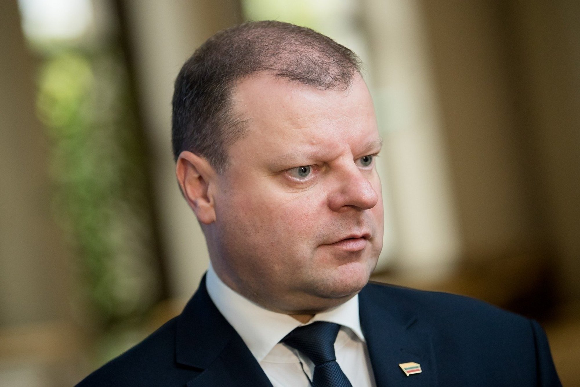 Skvernelis nepalaiko moterų visuotinio šaukimo į kariuomenę - Delfi