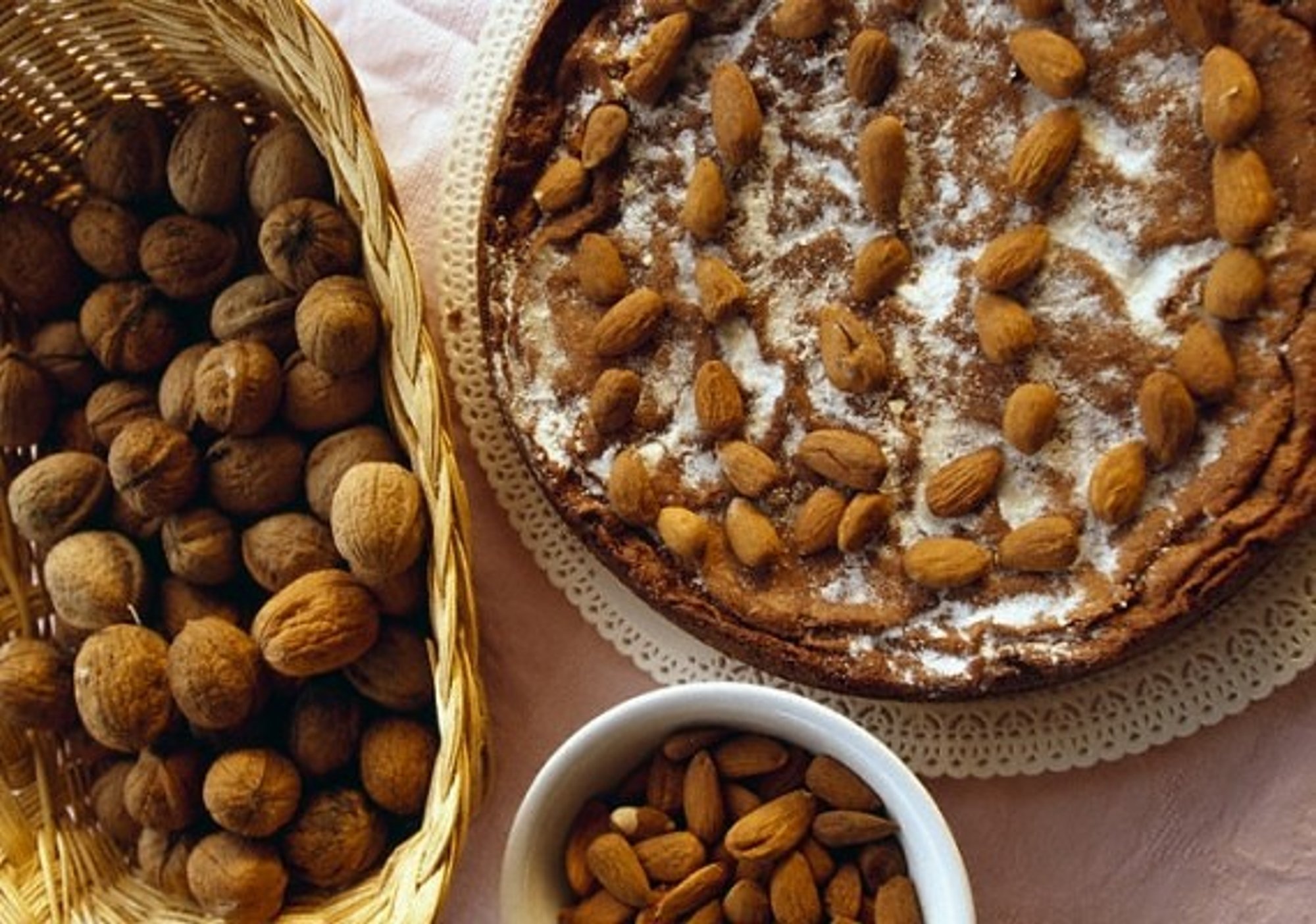 Graikinių riešutų pyragas - Delfi gyvenimas