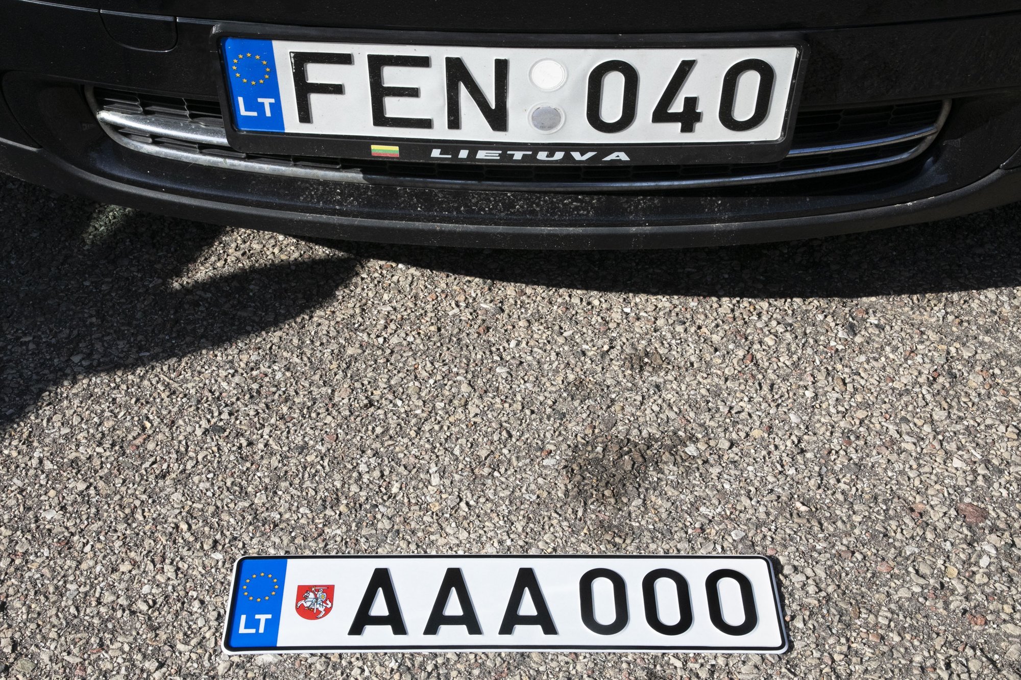 Lietuvoje pristatyti naujo dizaino automobilių numerių ženklai ...