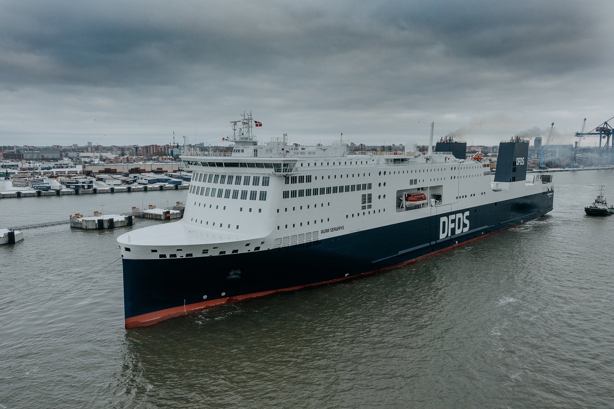 Tarp Lietuvos ir Švedijos pradeda plaukioti DFDS keltas - Delfi verslas