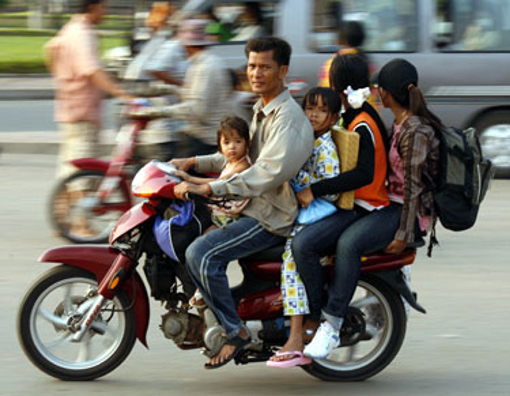 Mopedo vairuotojui – reikalavimas apsidrausti ir turėti teises - Delfi ...