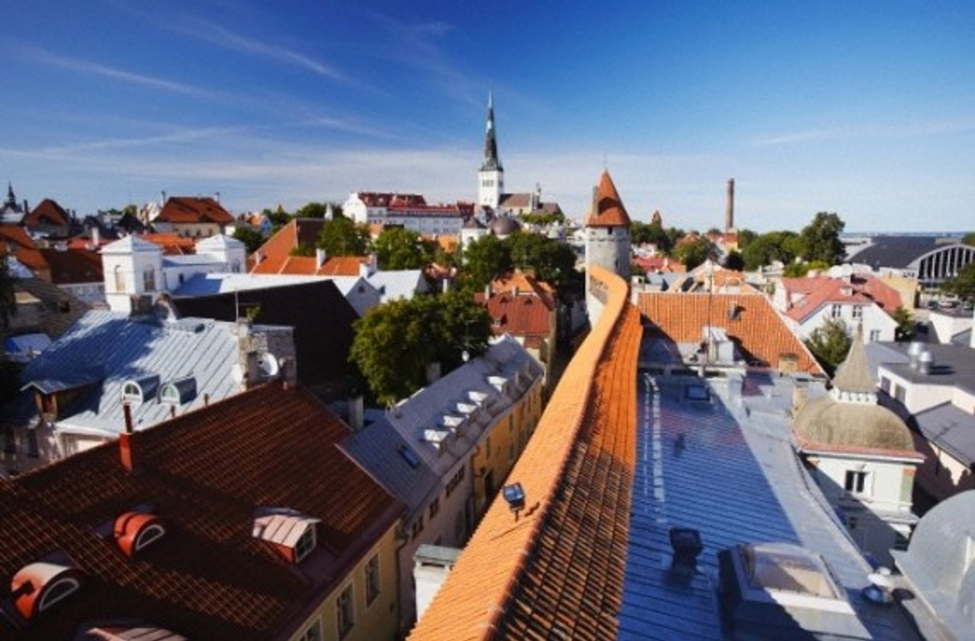 Estija pirmoji iš posovietinių šalių pasirašė stojimo į EBPO sutartį ...