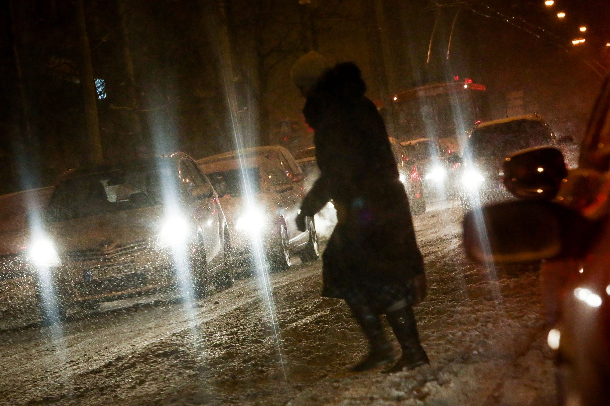 Neatidūs pėstieji sumoka brangia sveikatos kainą - Delfi