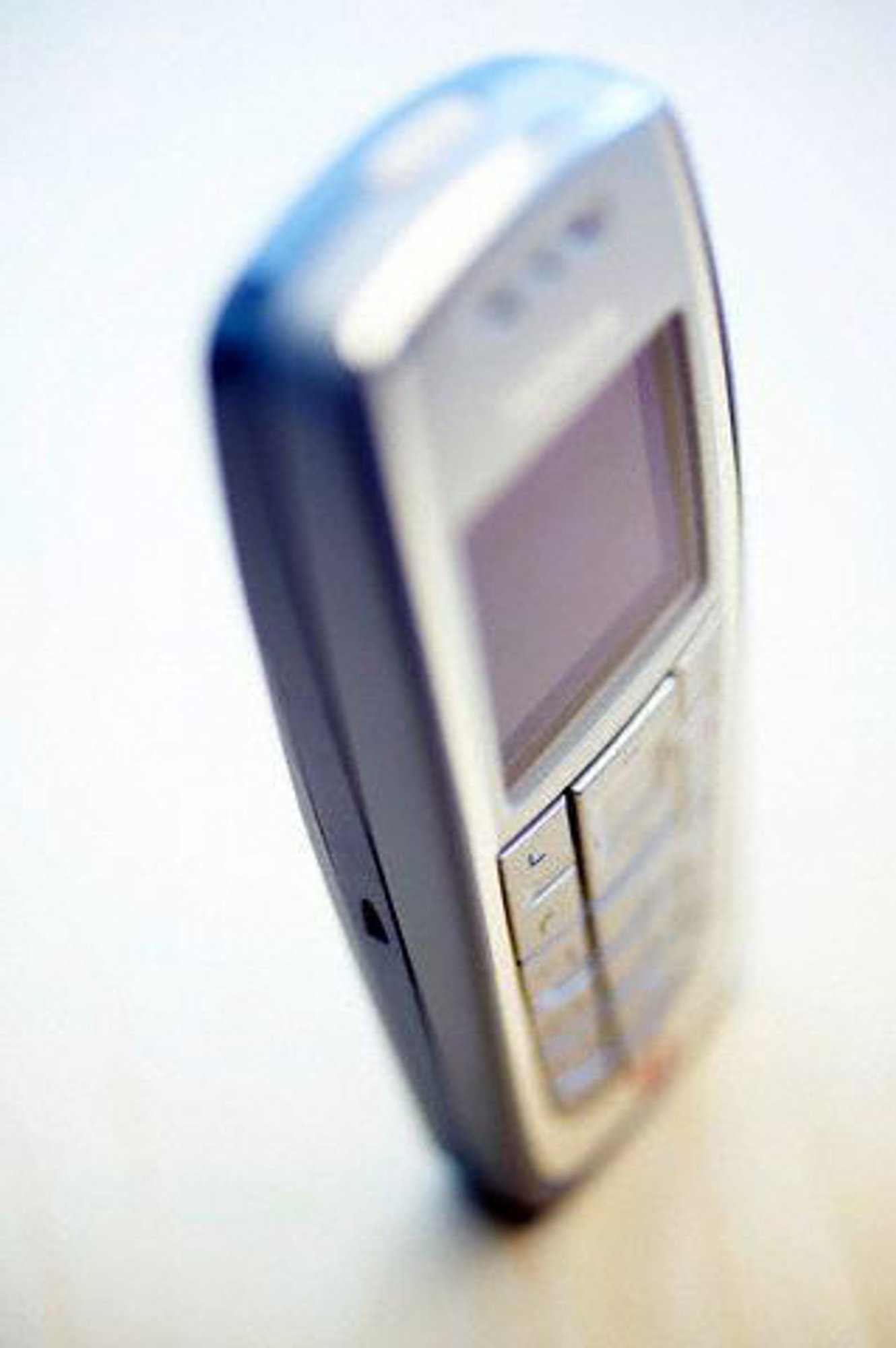 "Hansabankas" sukūrė "hanza.net" versiją mobiliesiems telefonams ...