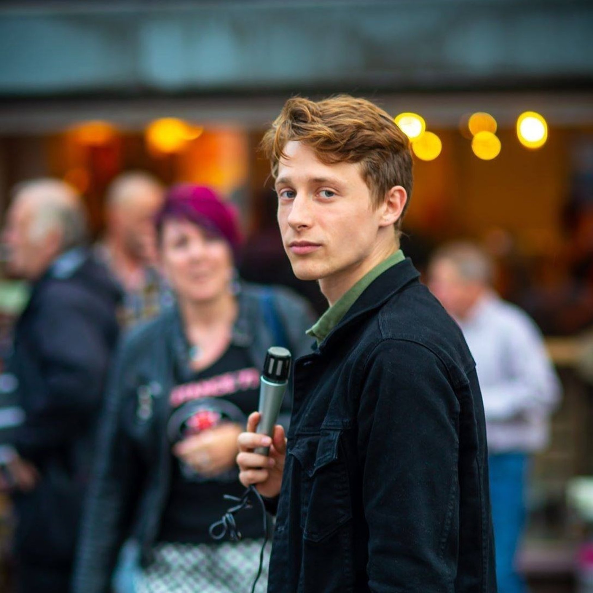 Lietuvis savo humoru jau sužibėjo Britanijoje: laimėjo geriausio ...