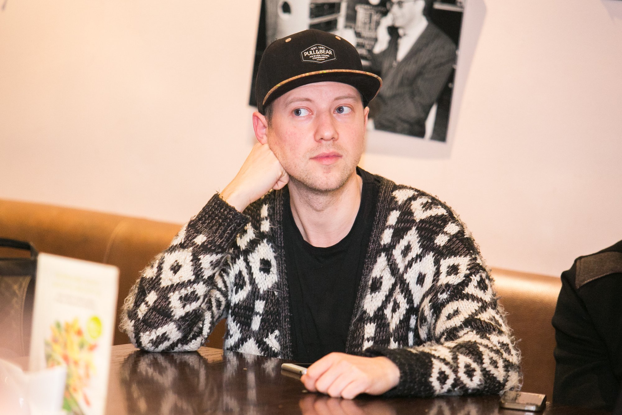 Sasha Song pristato „eurovizinę“ dainą ir unikalų vaizdo klipą - Delfi ...