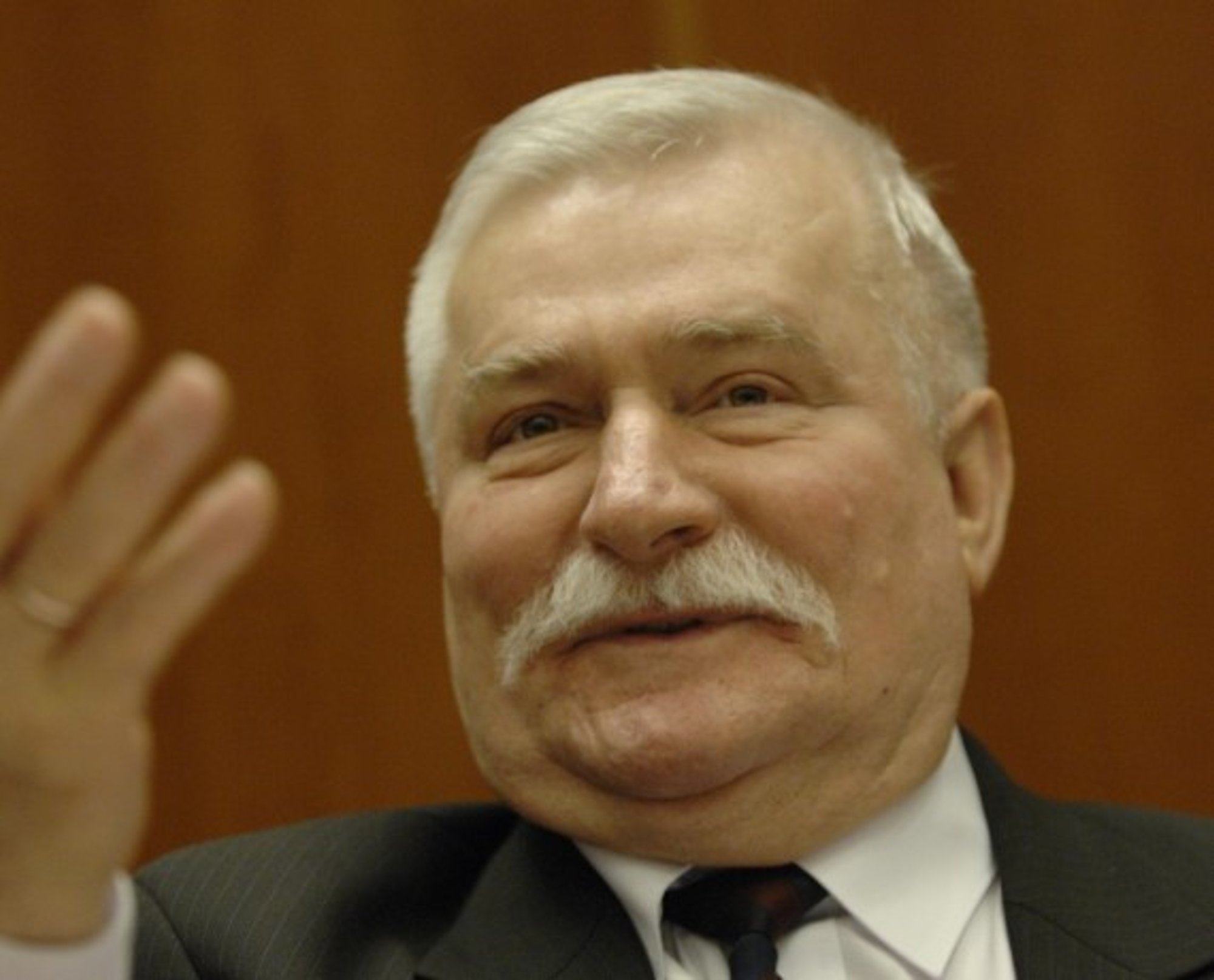 Lenkijos eksprezidentas L.Walesa Staliną vadina banditu - Delfi