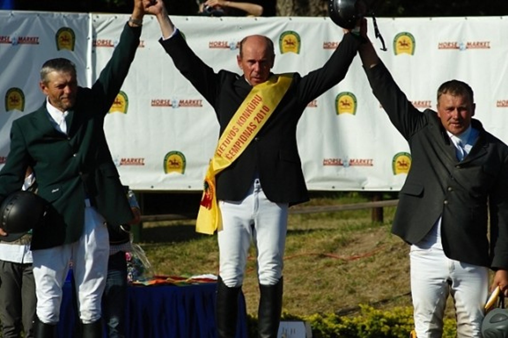 Atvirajame Lietuvos konkūrų čempionate – patyrusių raitelių triumfas ...