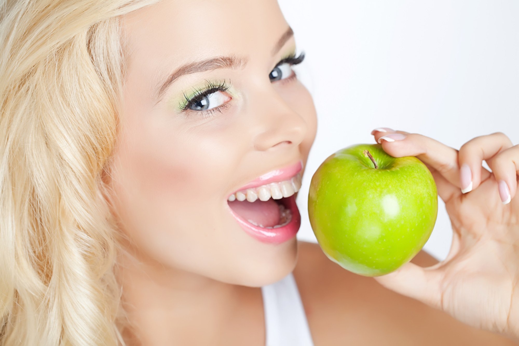 Ar galima pačiam savarankiškai balinti dantis? - Delfi gyvenimas