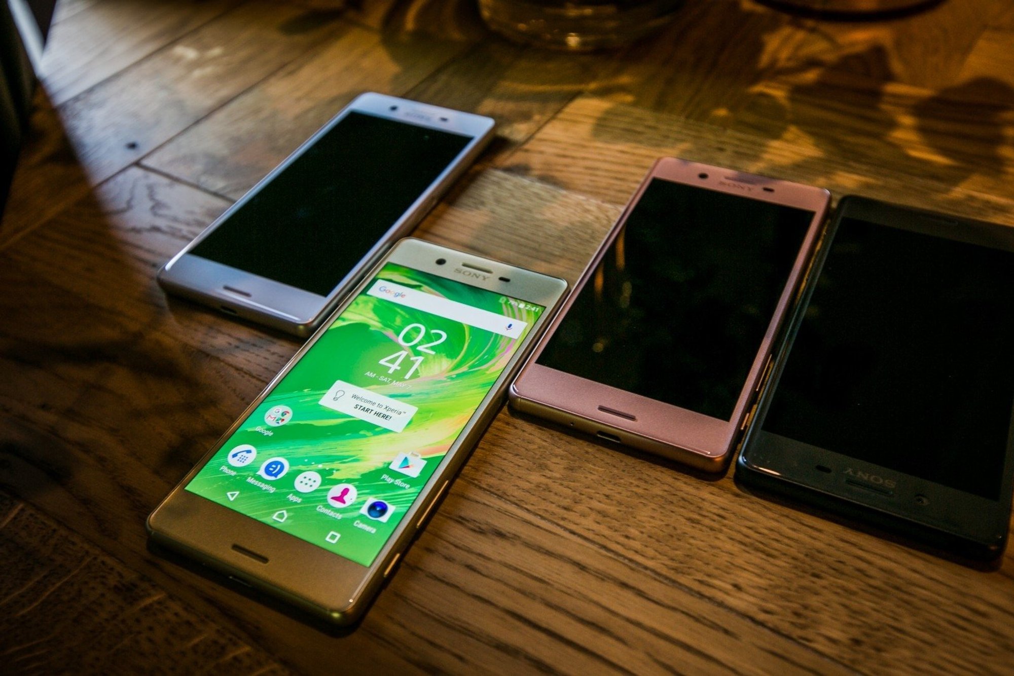 Pristatyti naujieji „Sony Xperia X“ serijos išmanieji telefonai - Delfi ...