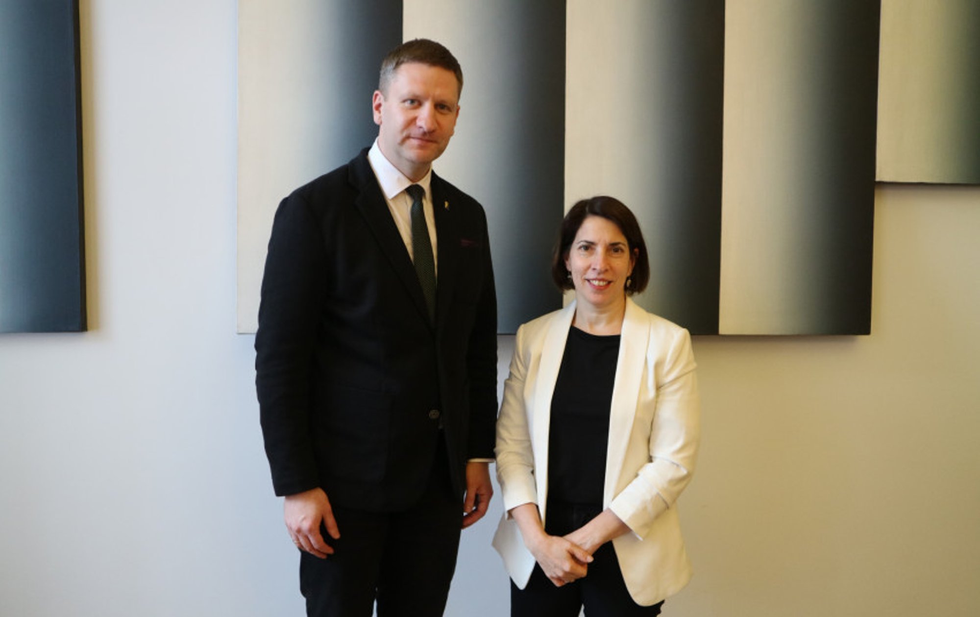 Simonas Kairys susitiko su naująja Izraelio ambasadore – dėmesys abiem ...