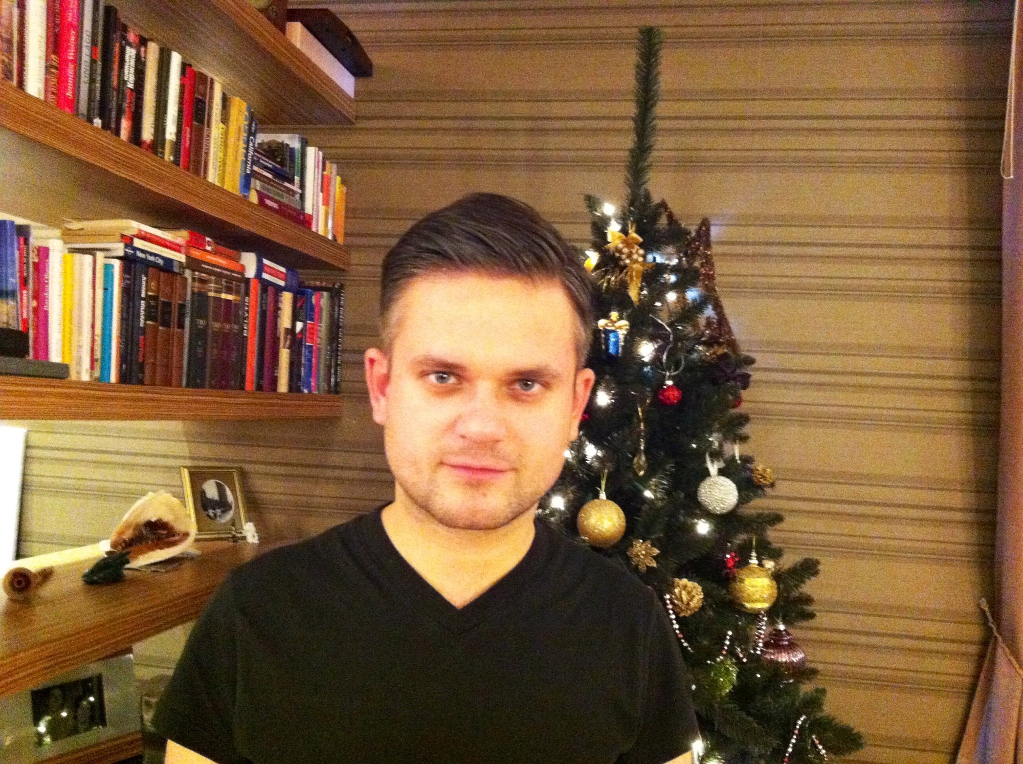 Mano Kalėdos. Ant E.Žičkaus eglutės – ir 100 metų senumo žaislai ...