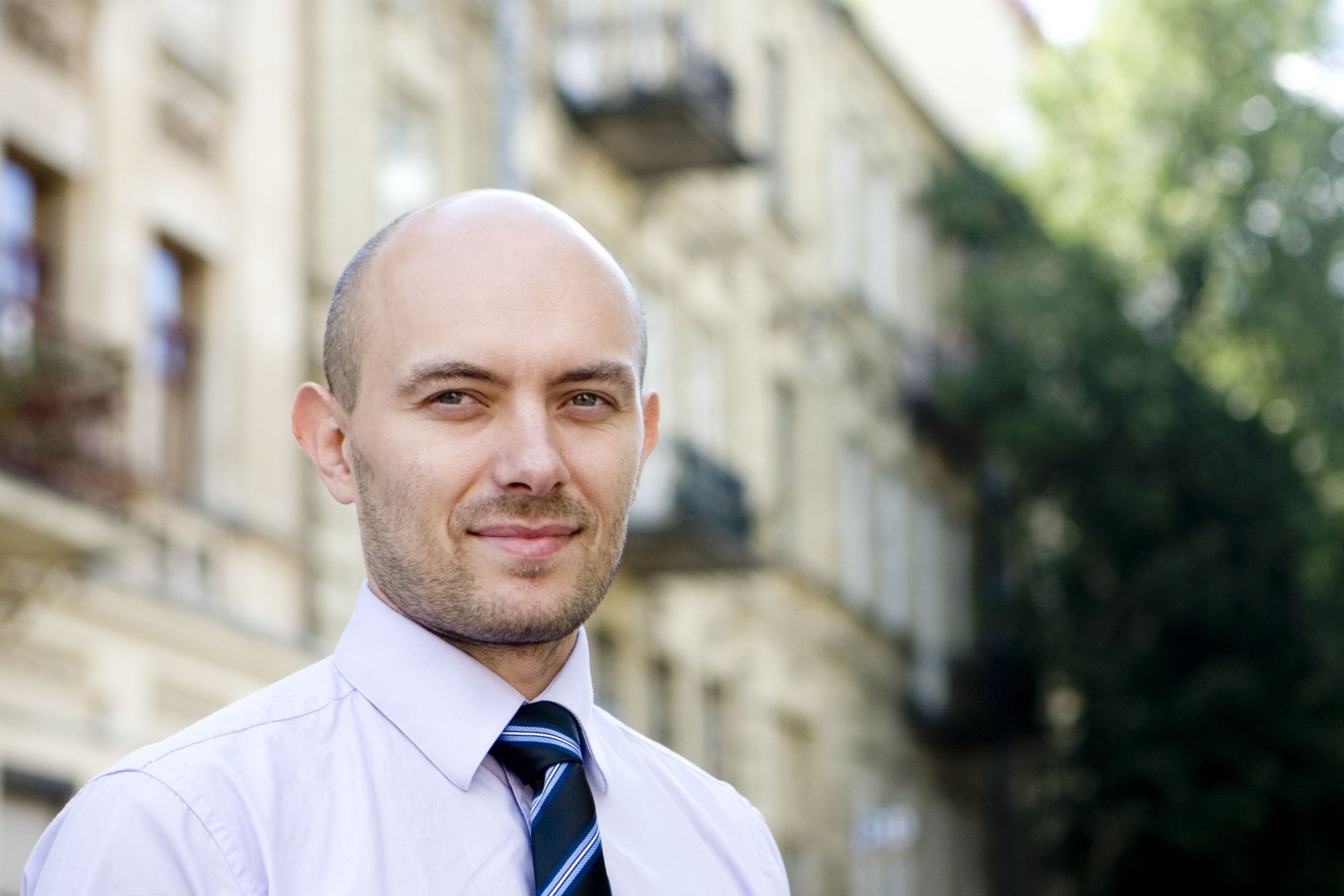 A. Navickas. Renkantis kelionę – paslaugos teikėjas po padidinamuoju ...