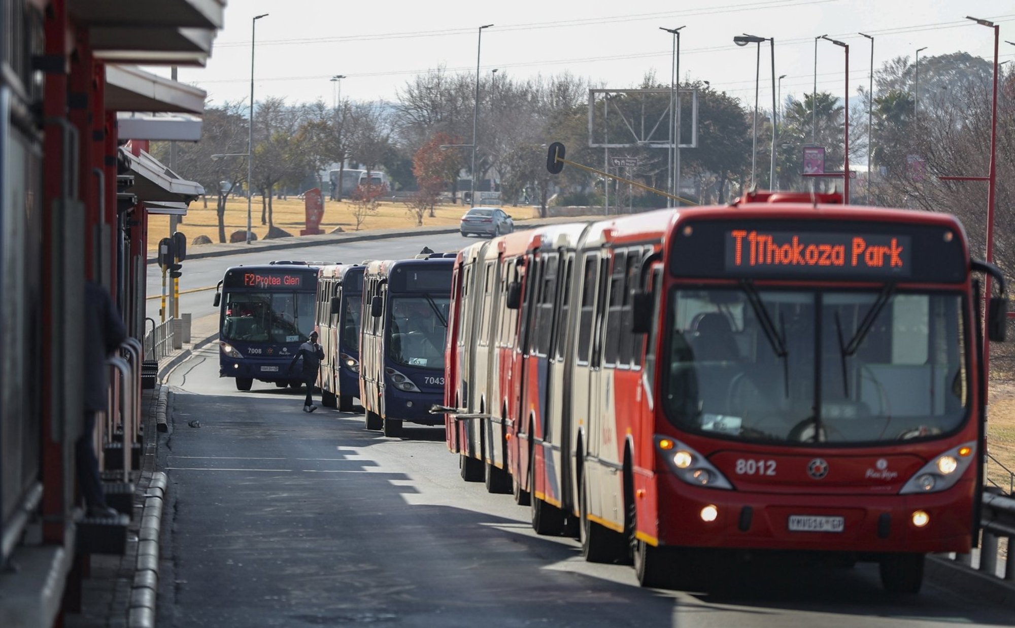 PAR patvirtintų COVID-19 atvejų skaičius perkopė 100 tūkstančių - Delfi