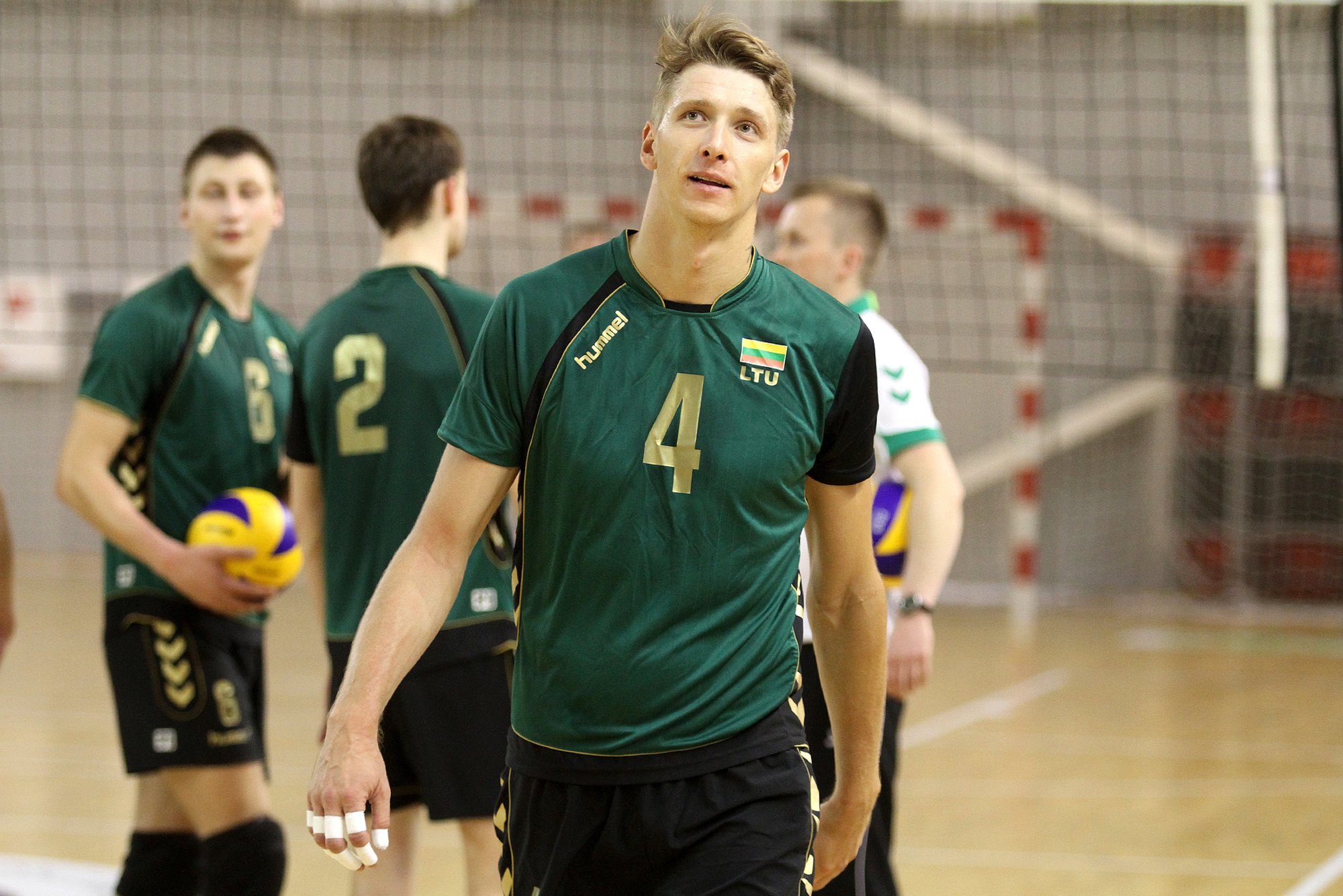 Tinklininkas A. Mišeikis skina pergales su Reno klubu Prancūzijoje ...