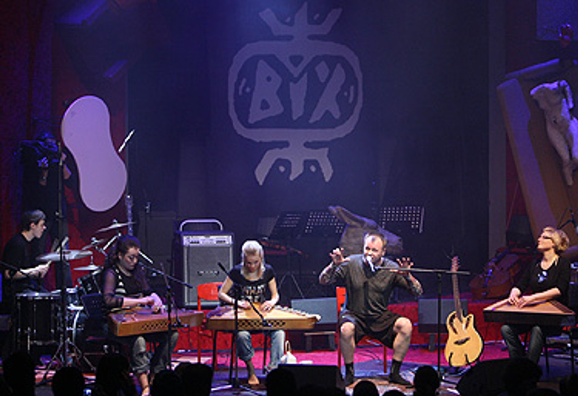 „Bix“ gimtadienio metu svečius vaišins energetiniu gėrimu „Bix‘n‘roll ...