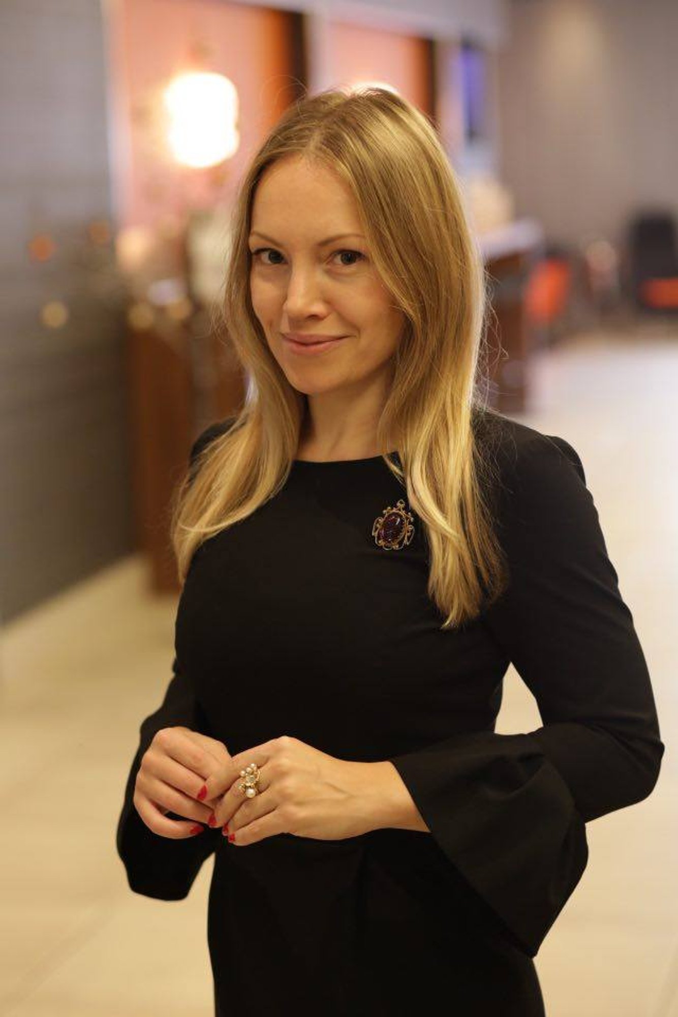 Internete pateikiami žodžio „moteris“ sinonimai verčia aiktelėti: nuo ...