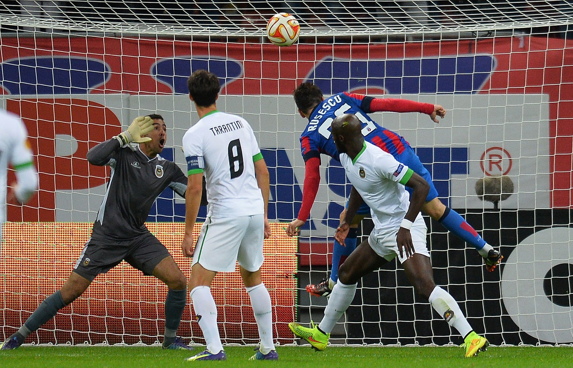 G. Arlauskis padėjo „Steaua“ klubui iškovoti antrą pergalę Europos ...