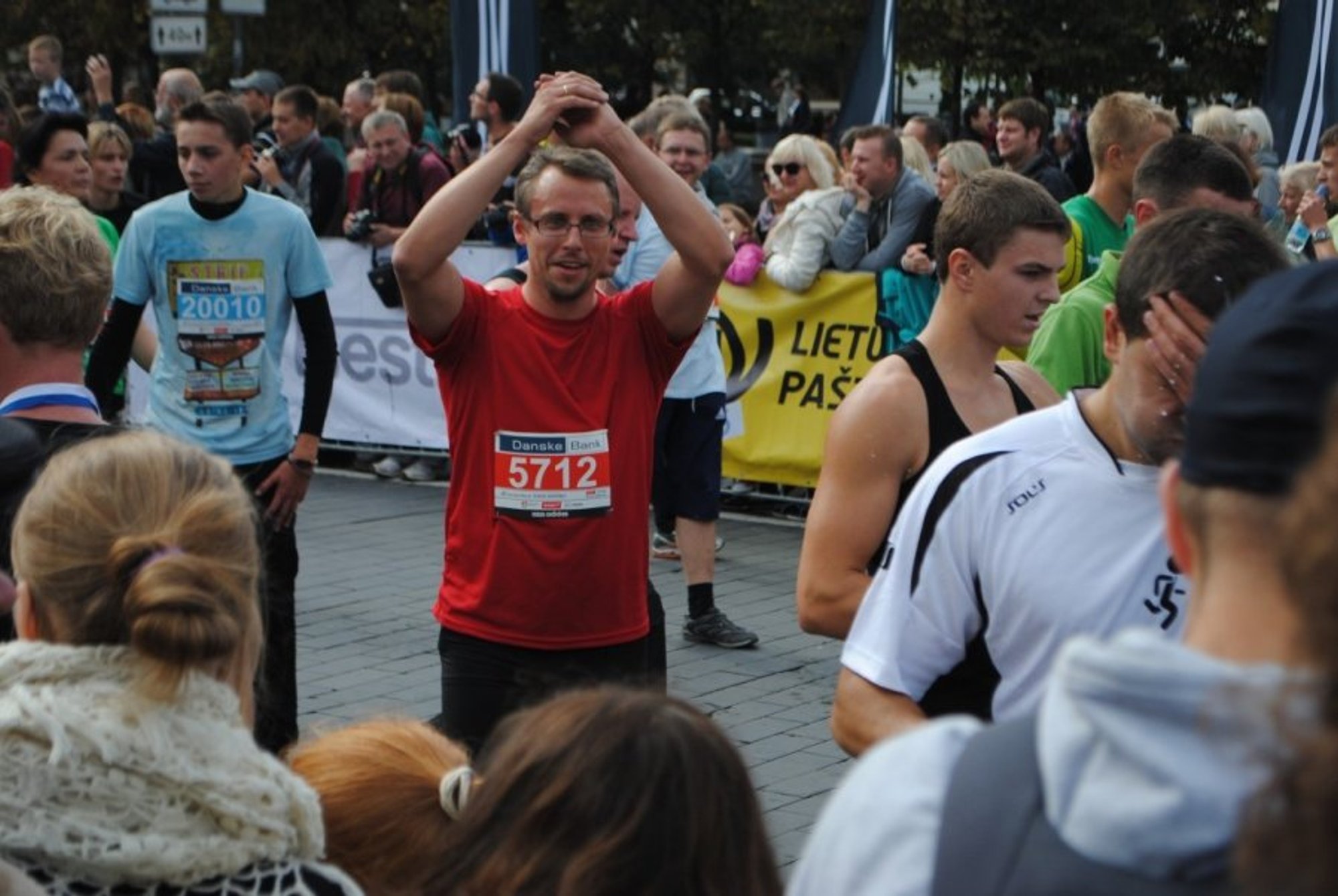 Teisėjai metė sau iššūkį – nubėgti maratone 42 km - Delfi