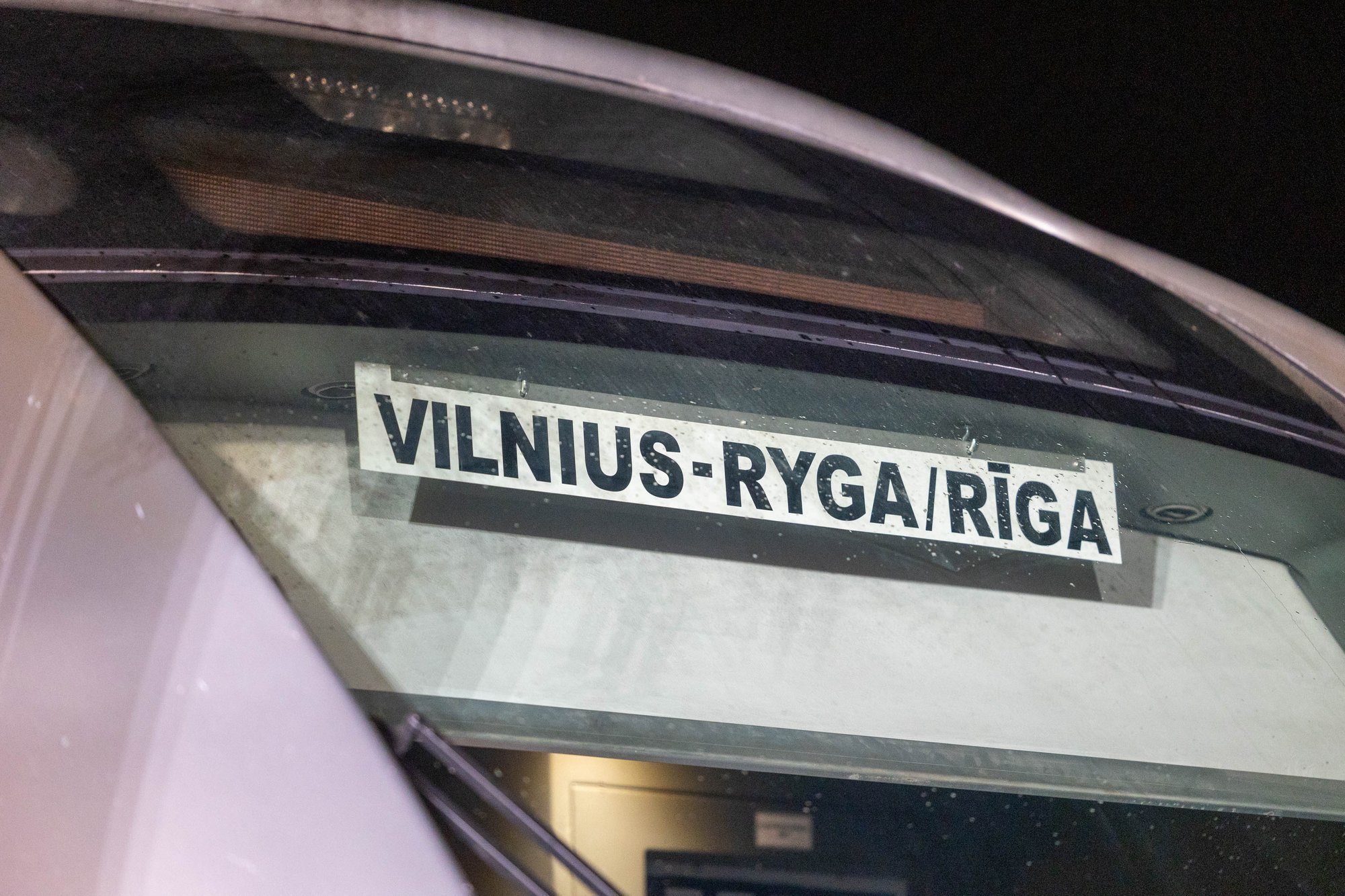 First train sets off from Vilnius to Riga after nearly 20 years - Delfi EN
