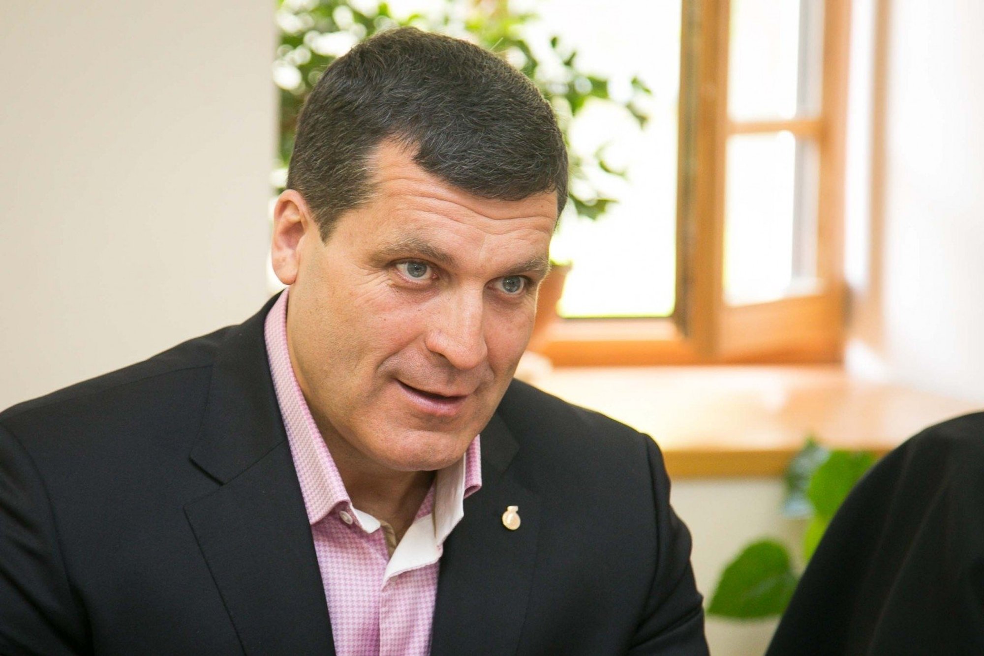 Policija iš naujo svarstys, ar A. Pukeliui-Šviniui išduoti leidimą ...