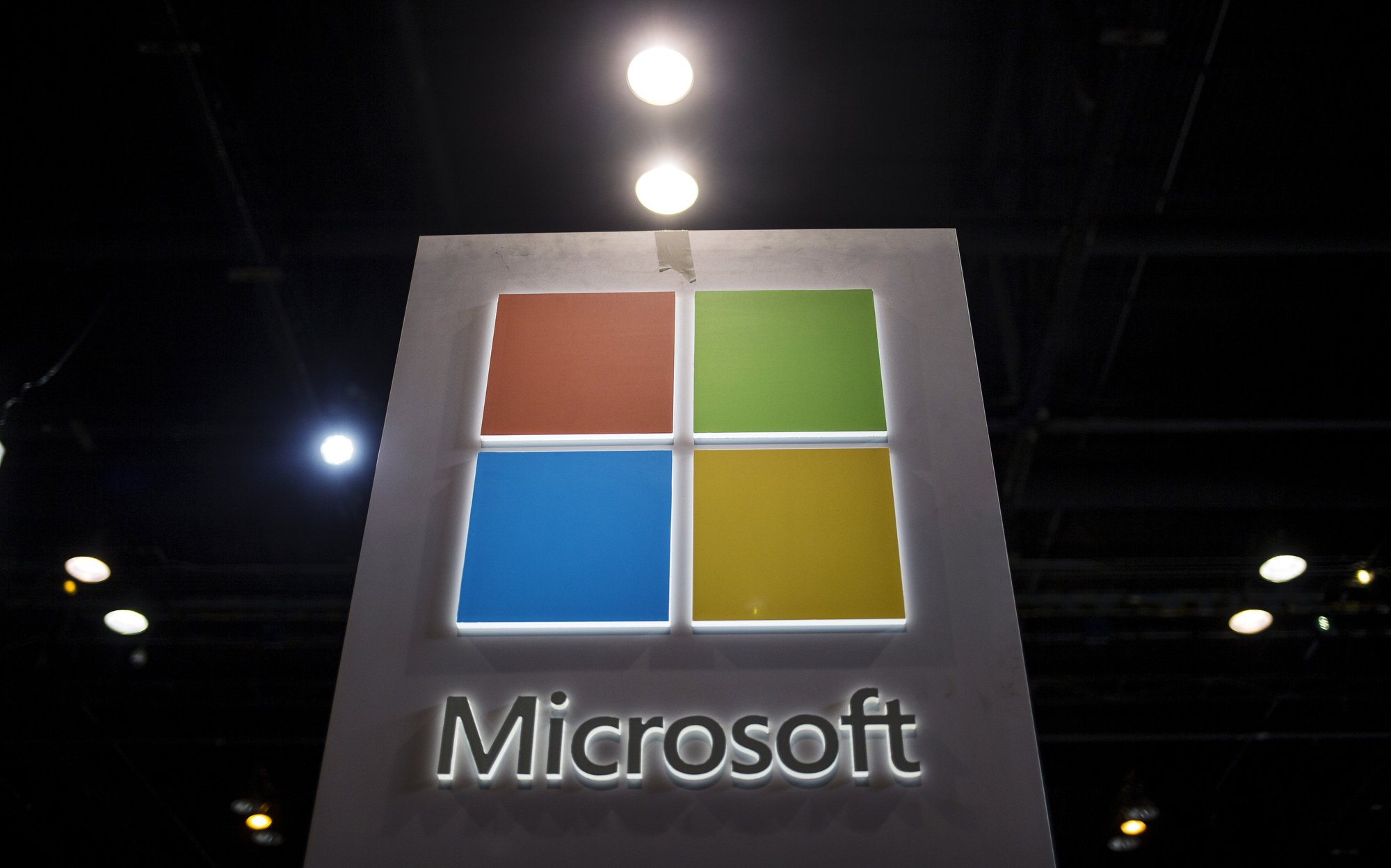 „Microsoft“ ir „Google“ užkasė karo kirvį - Delfi mokslas
