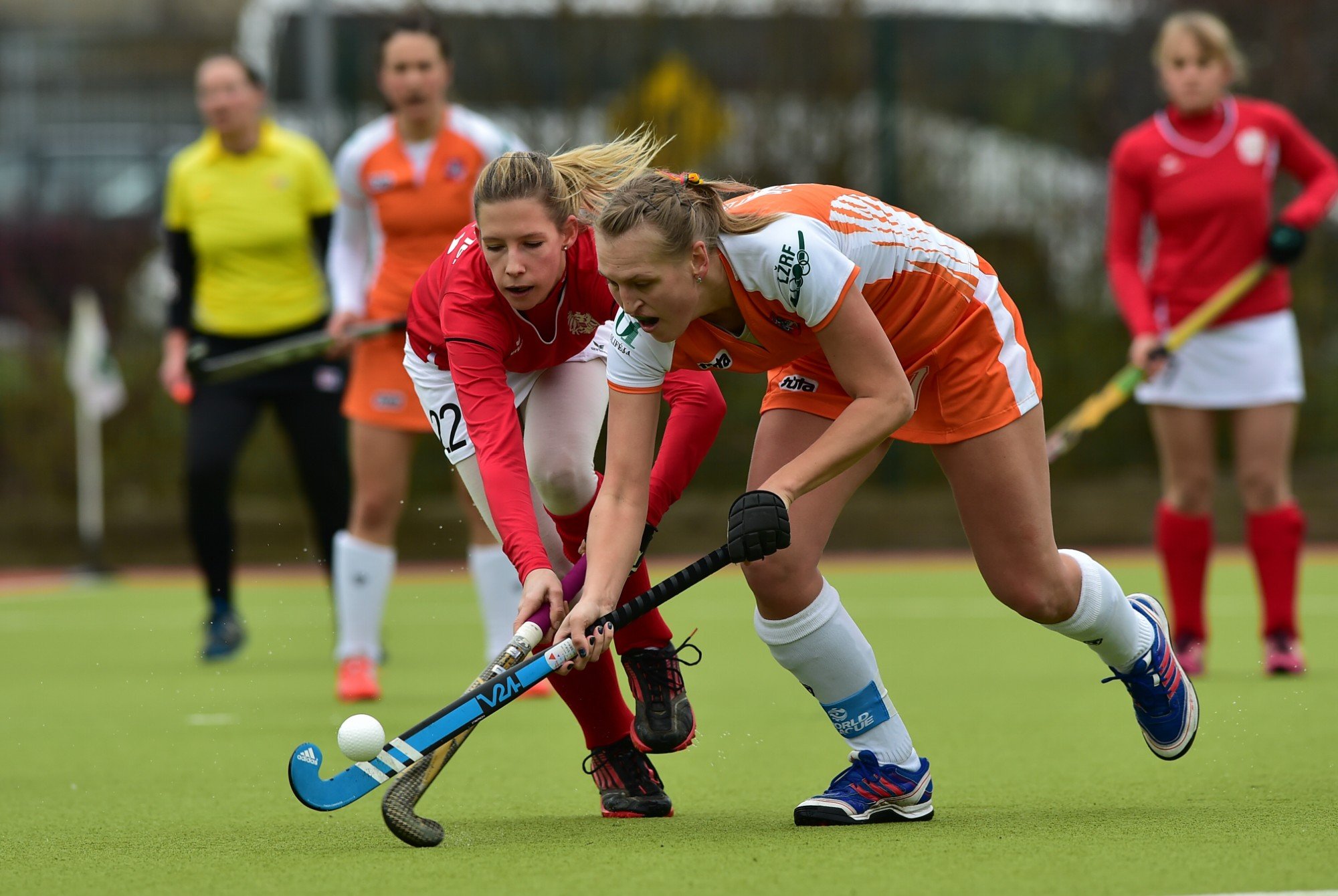 Lietuvos rinktinė nusileido ir Austrijos žolės riedulininkėms - Delfi ...