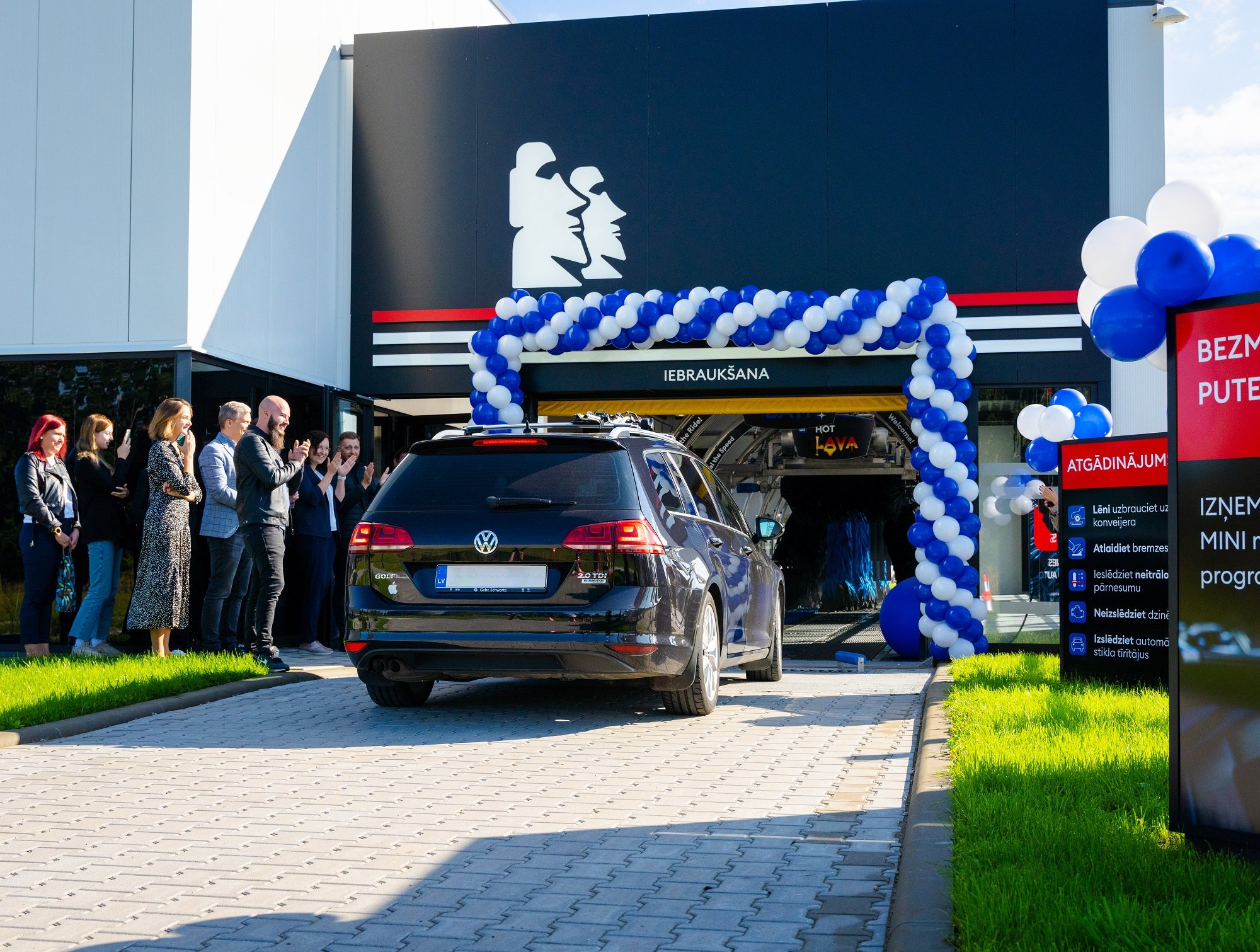 „PRO BRO Group“ įžengė į Latviją – pirmoji plovykla už Lietuvos ribų - Delfi auto