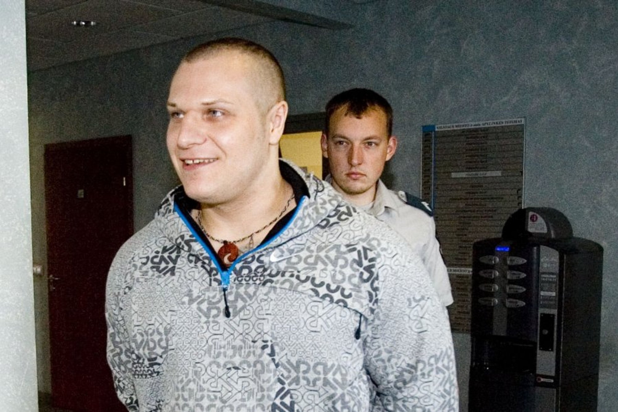 Žiaurumu pagarsėjęs kalinys L.Lapinskas tęsia kovą dėl laisvės - Delfi