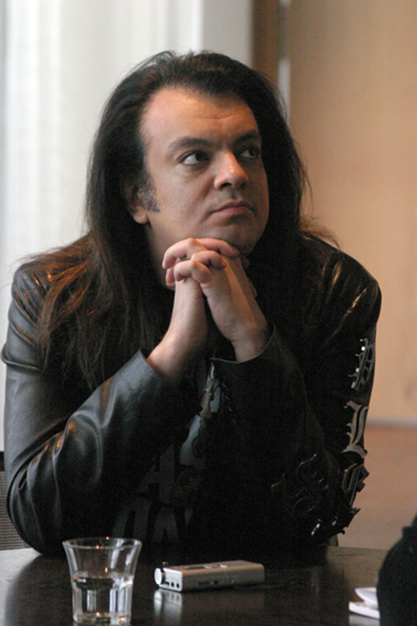 Gydytojai įtaria, kad F.Kirkorovas serga vėžiu - Delfi veidai