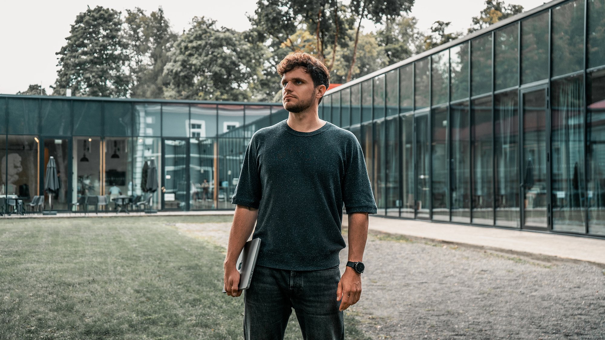 Video kūrimas organizacijose: samdyti agentūrą ar filmuoti patiems? - Delfi