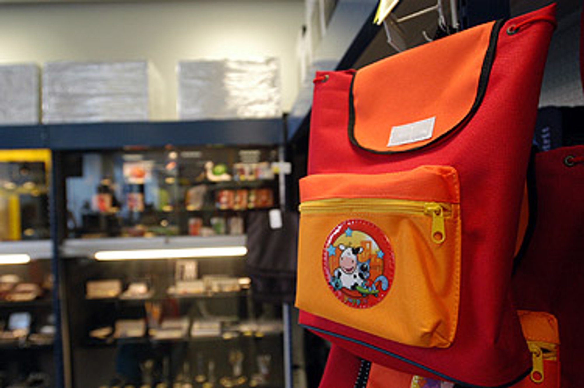 Stuburas krypsta dėl sunkių kuprinių - Delfi gyvenimas