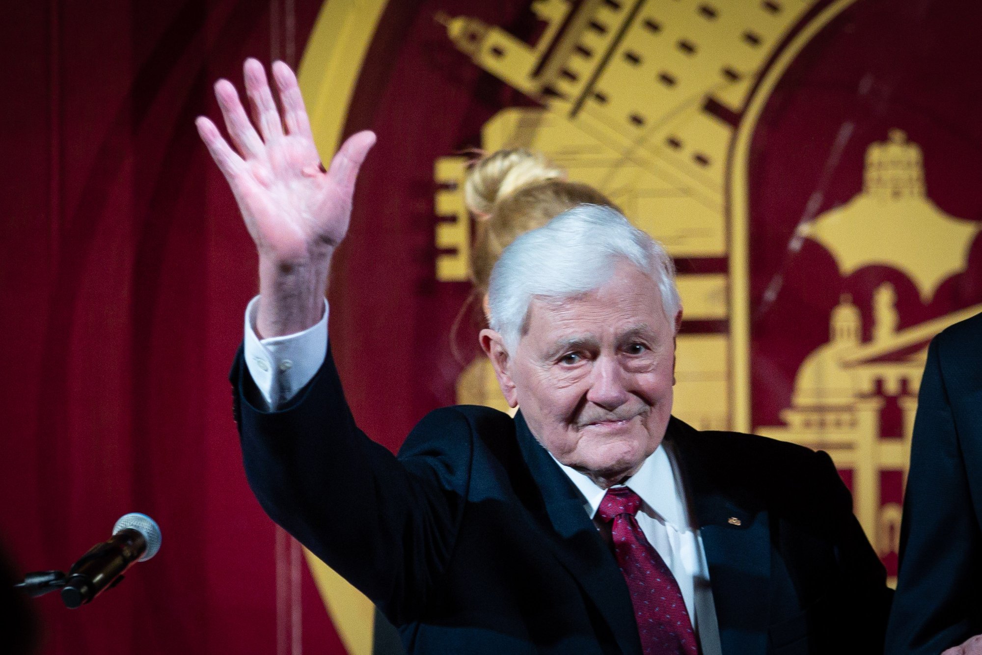 Vilnius’ honorary citizenship title conferred on ex-president Adamkus ...