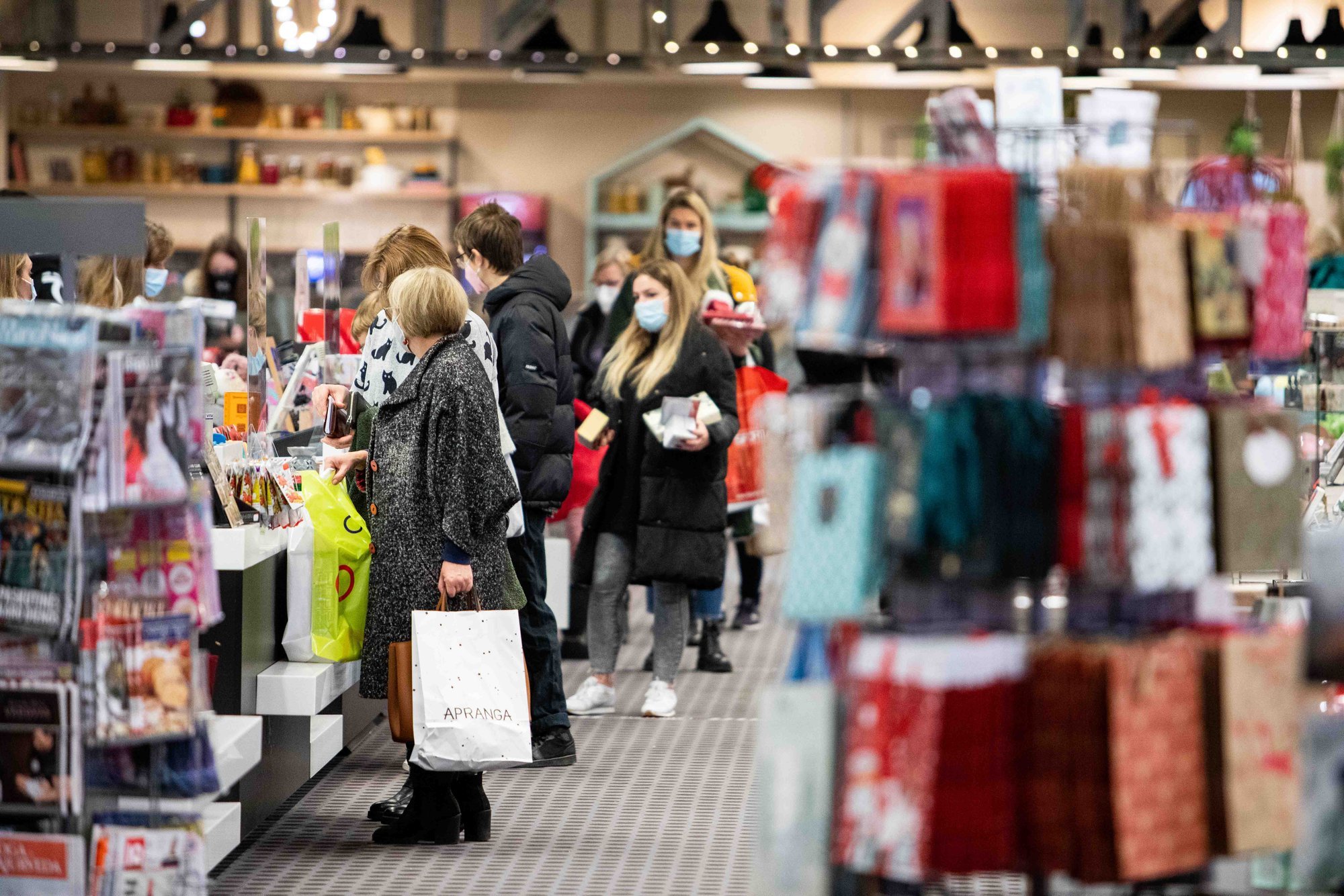 Lithuania to consider allowing all shops to reopen in mid-Apri - Delfi EN