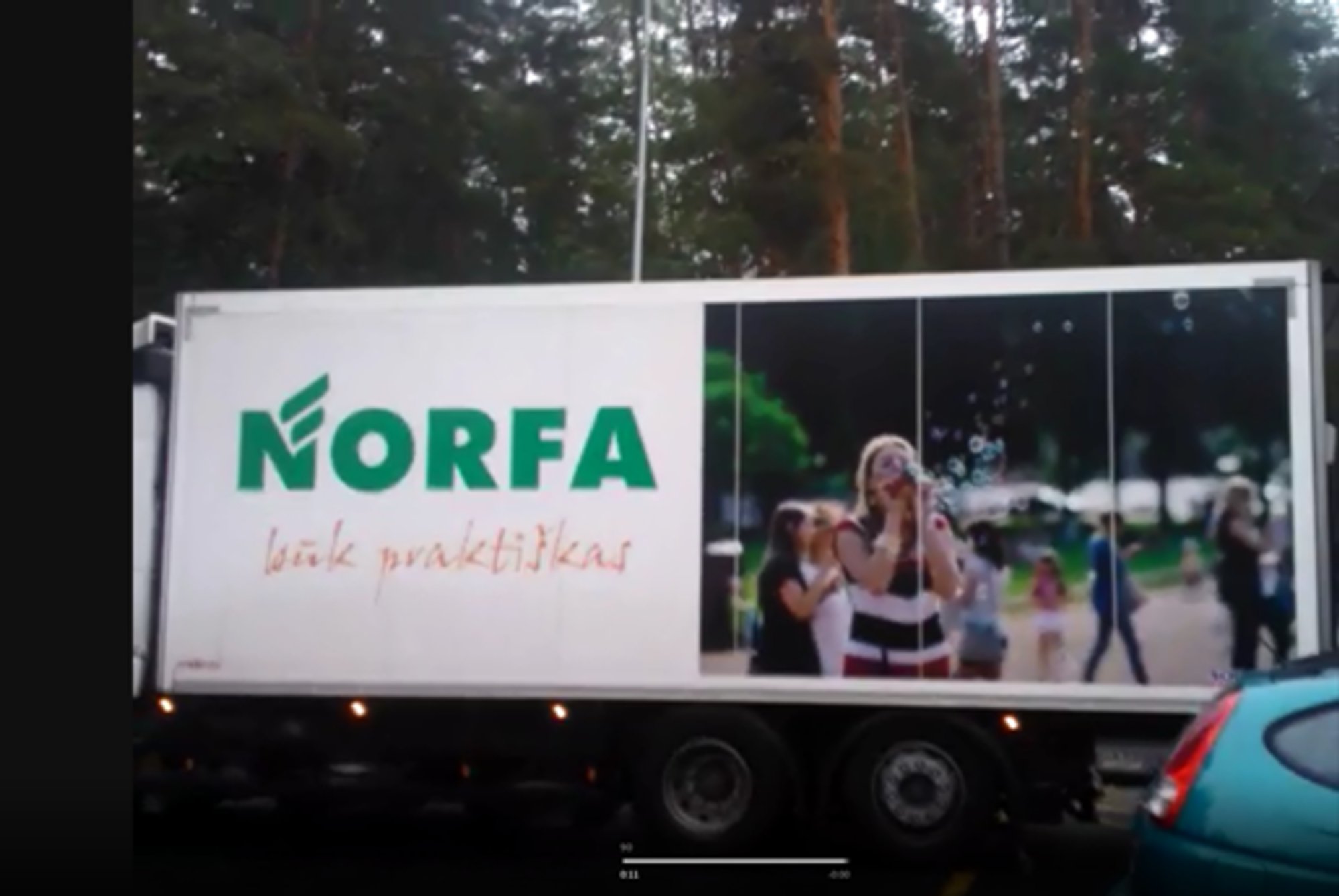 „Norfos“ reklamos veidu tapo nežinodama: pamačiau sunkvežimį su savo ...
