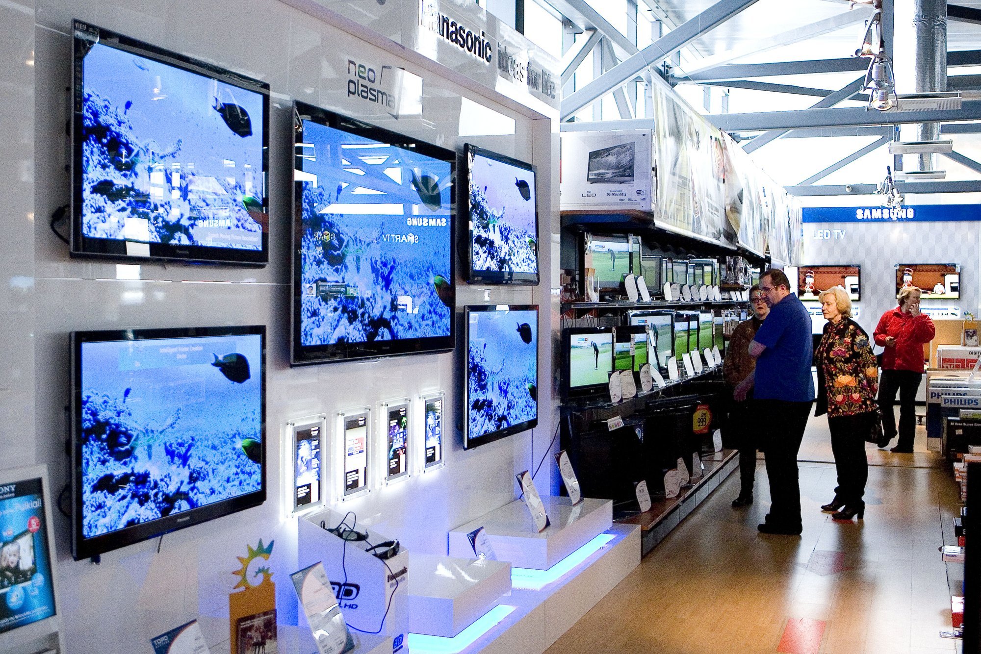 Televizorių raida (II dalis): ekranuose įsigalėjo skystieji kristalai ...