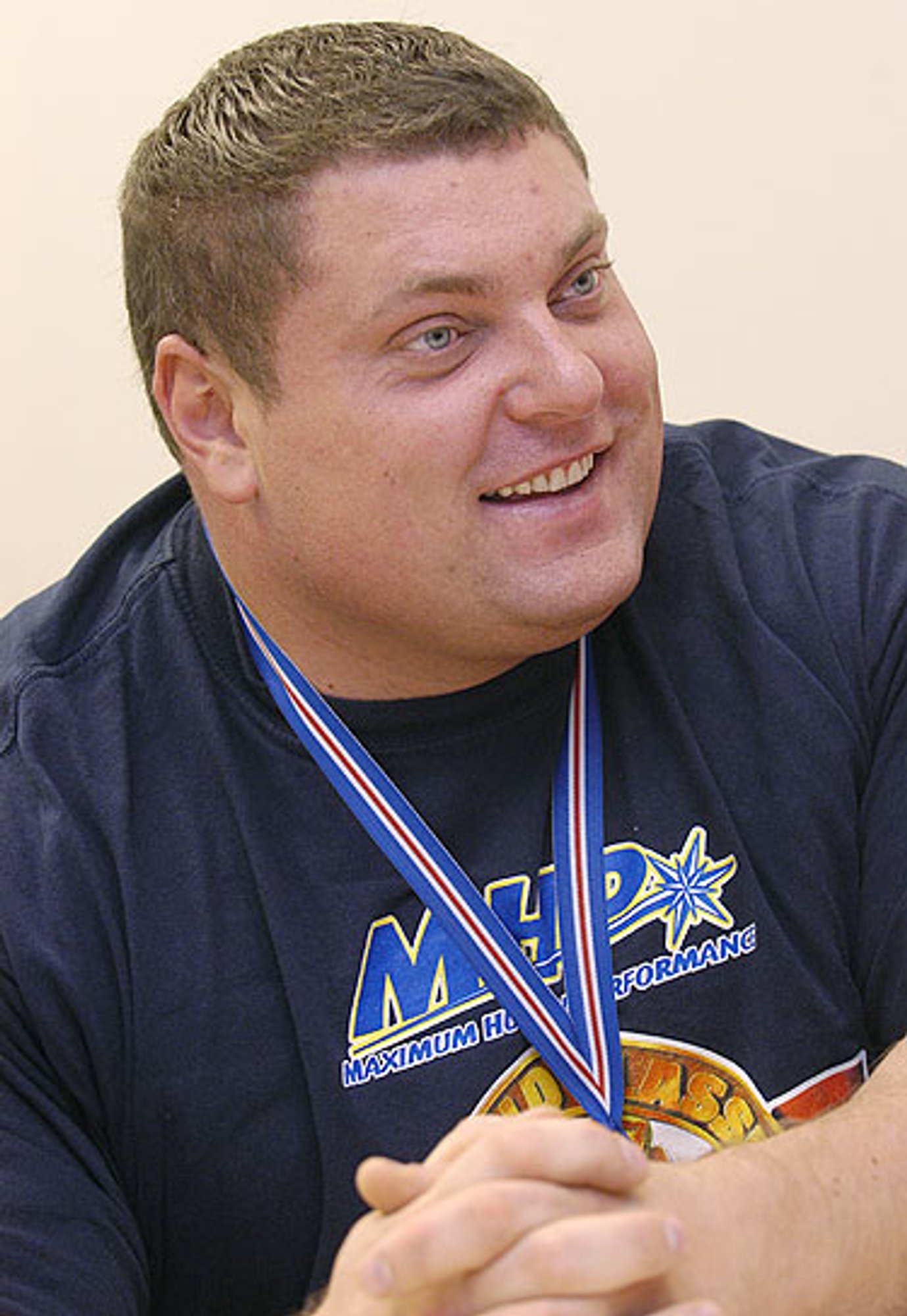 Ž.Savicko vestuvės atidėliojamos dėl mylimosios šypsenos - Delfi veidai