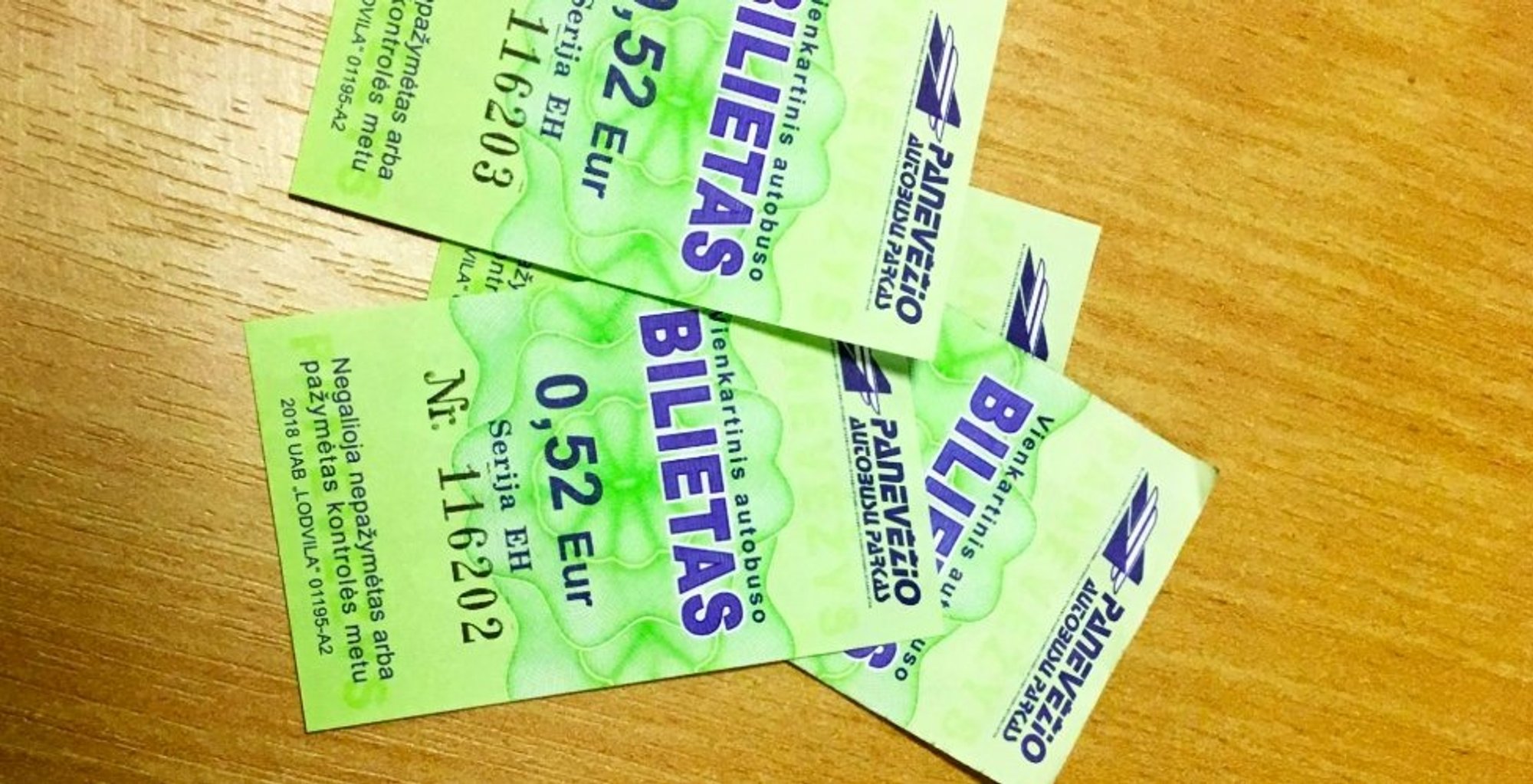 Siūloma branginti bilietus Panevėžio autobusuose - Delfi miestai