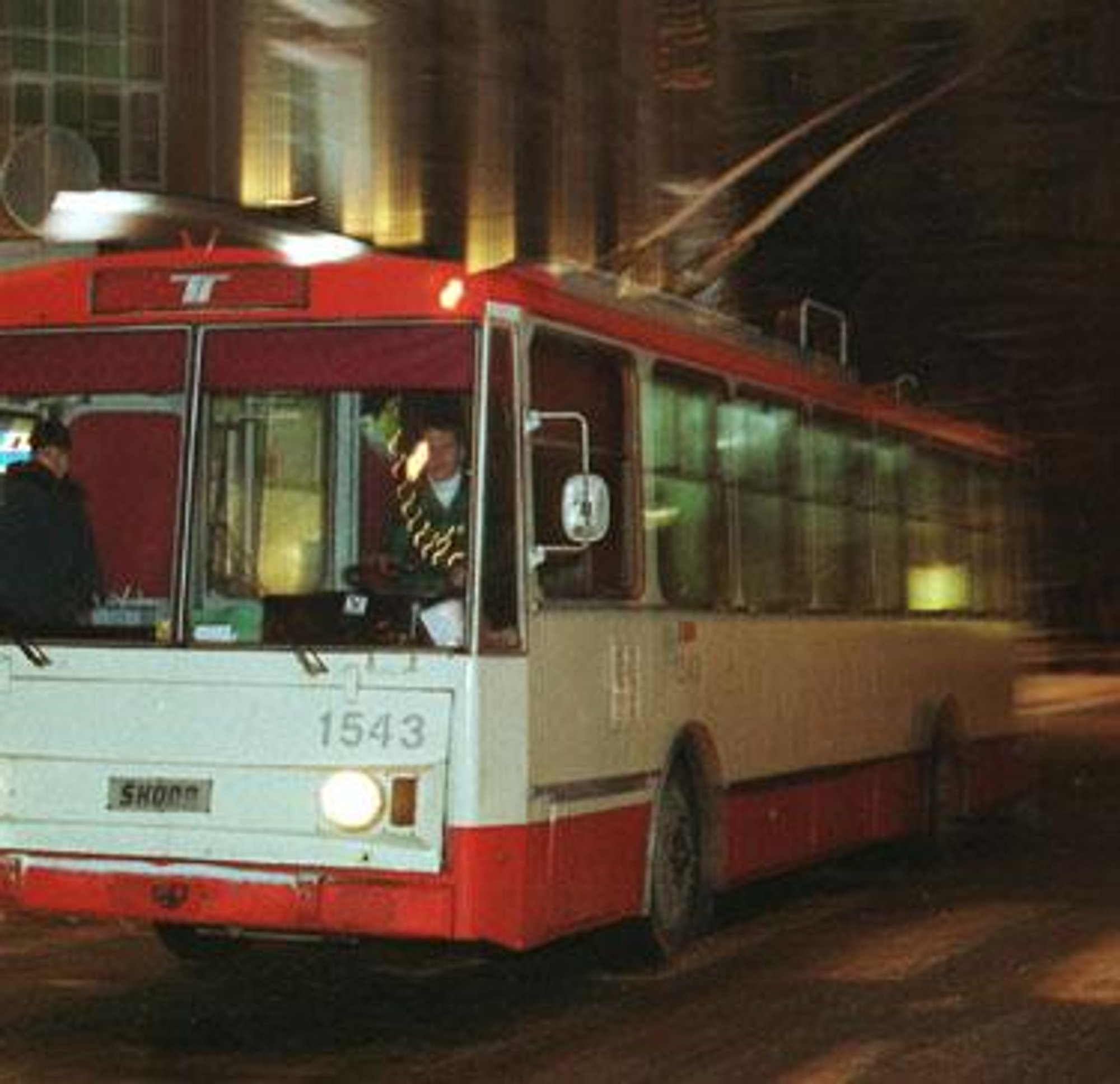 70-metis dviratininkas apskundė troleibuso vairuotoją - Delfi verslas