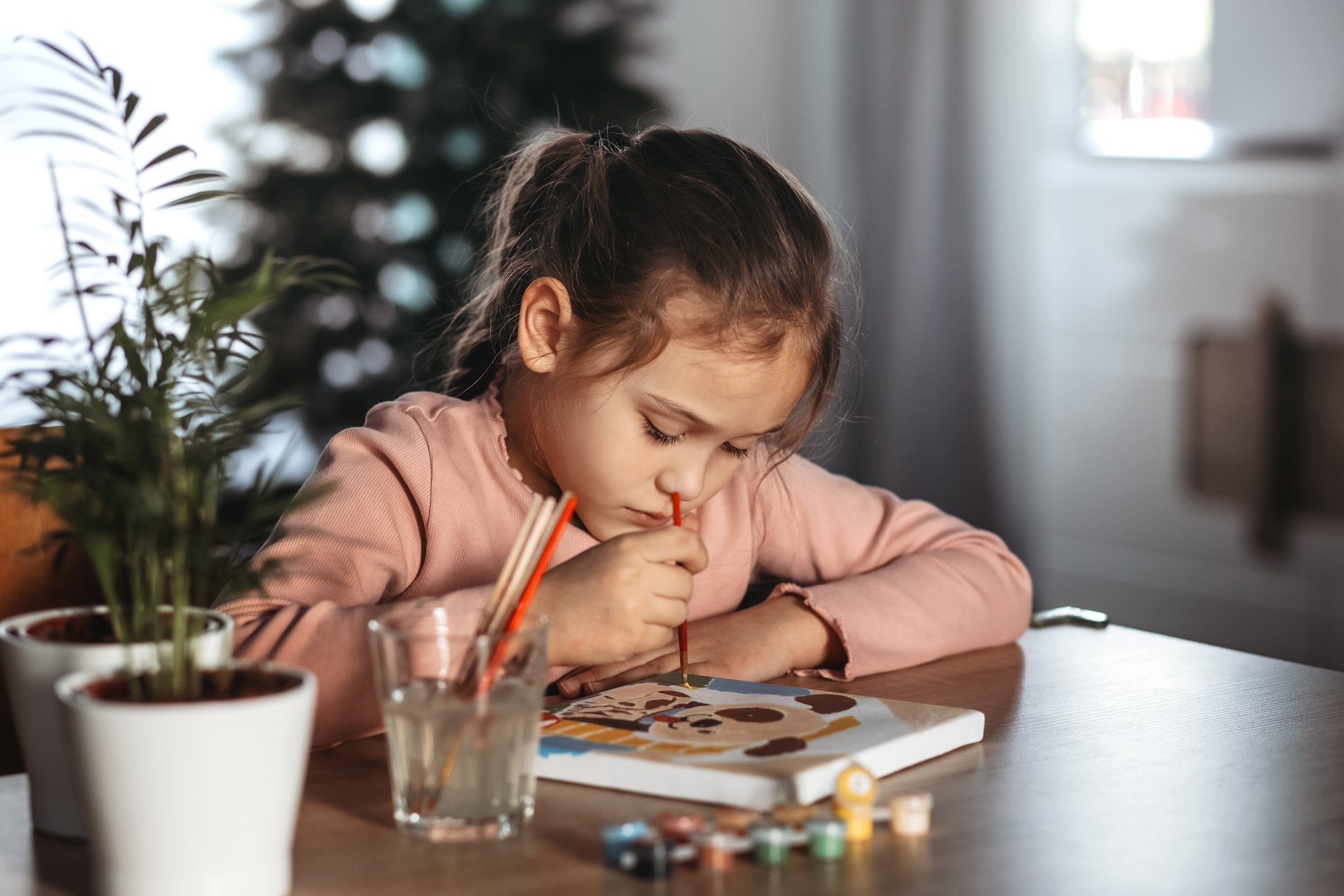 Ne vieną gyvenimo išbandymą įveikusios mergaitės laukė dar vienas ...