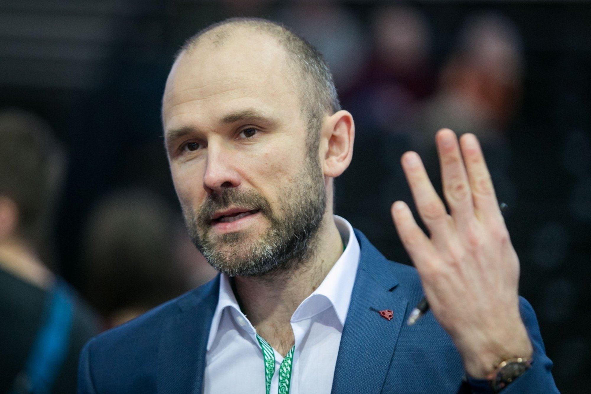 LRT laidą „Lietuvos tūkstantmečio vaikai“ palieka ilgametis vedėjas Robertas Petrauskas - Delfi ...