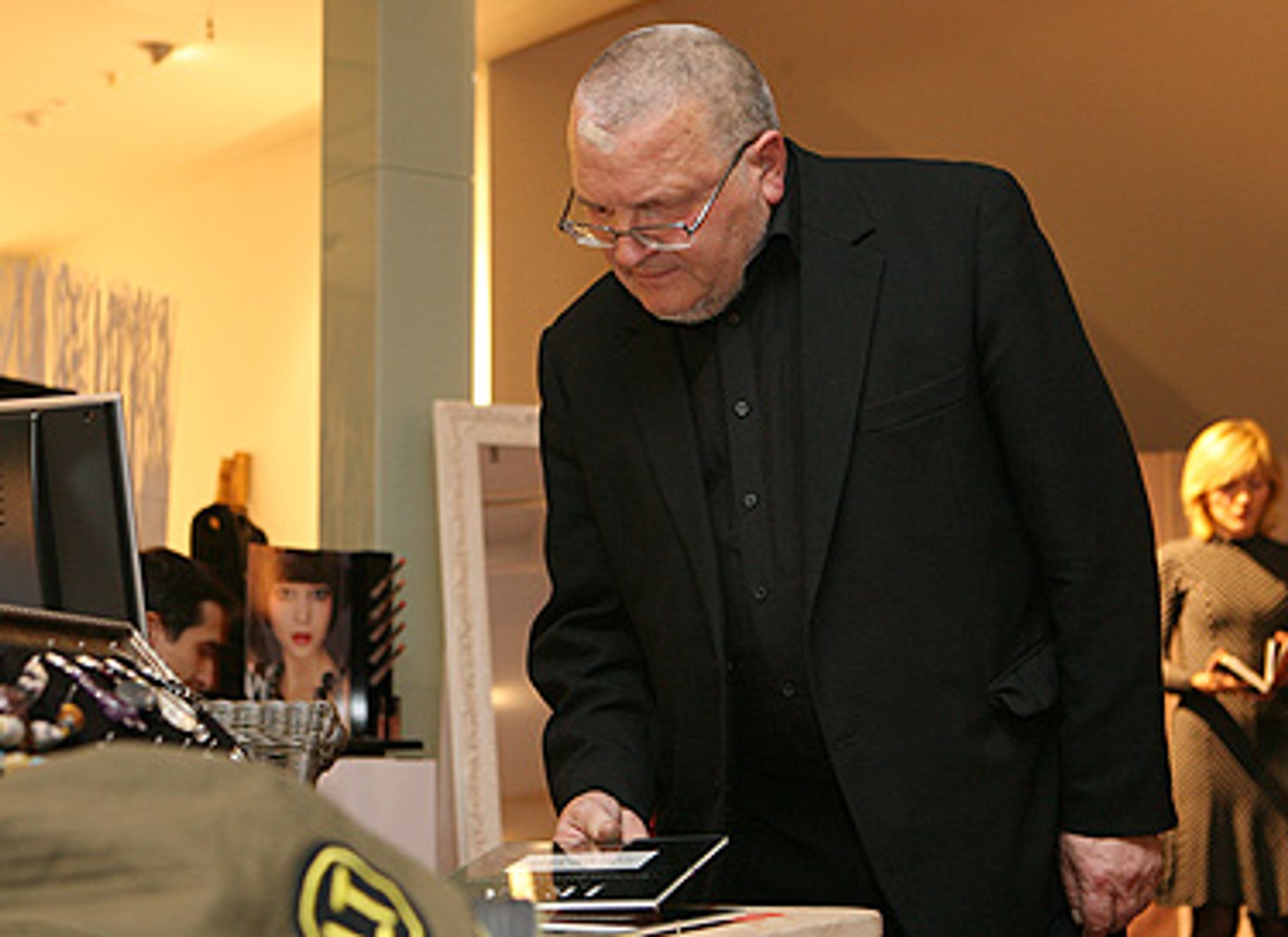 S.Valiulis vis dar tikisi žalios šviesos pornografijai - Delfi veidai