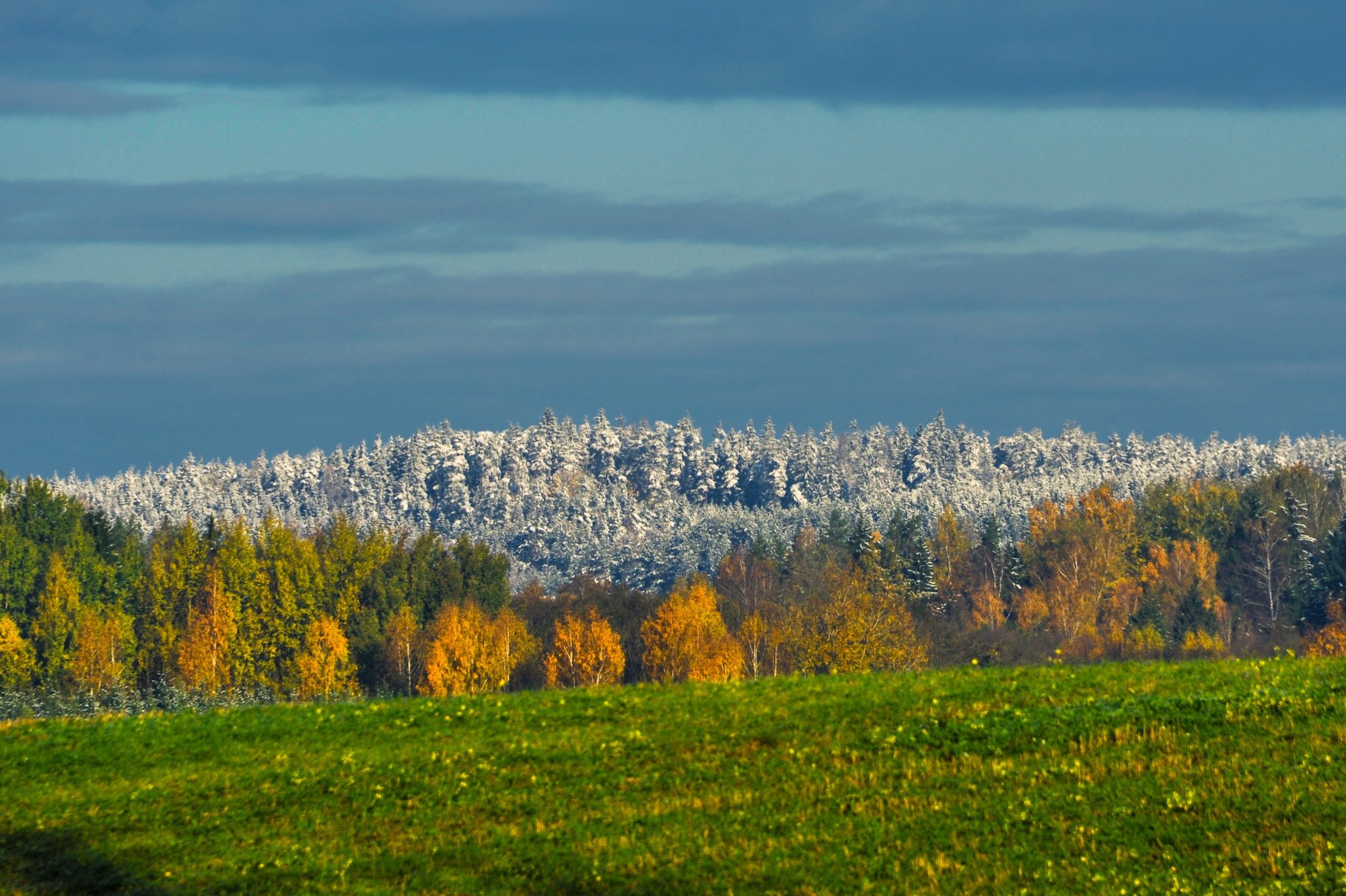 Užfiksavo vietą, kur susitiko ruduo ir žiema: vaizdas – lyg Alpėse ...