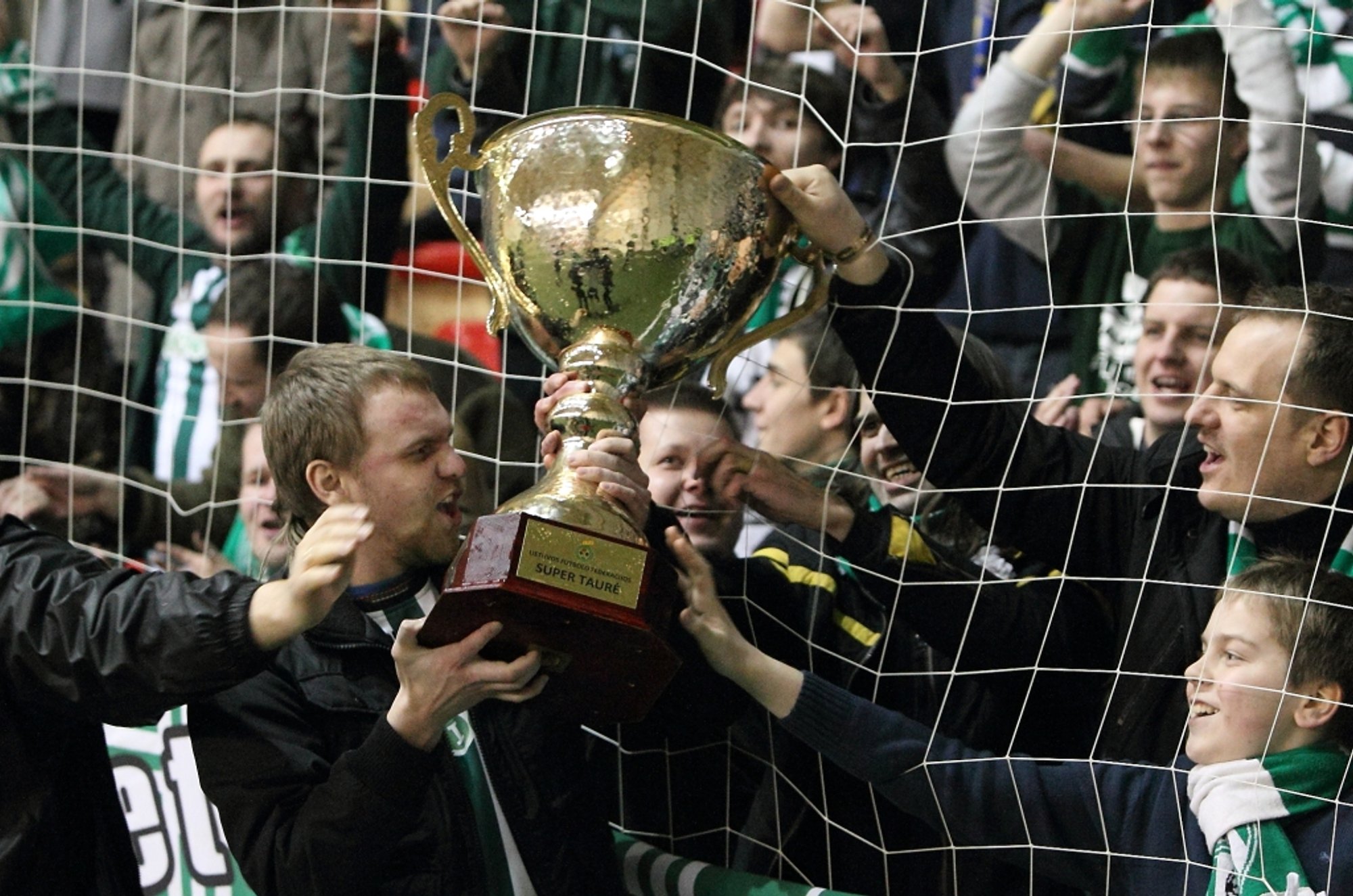 Lietuvos futbolo naujas sezonas prasidės Supertaurės rungtynėmis ...